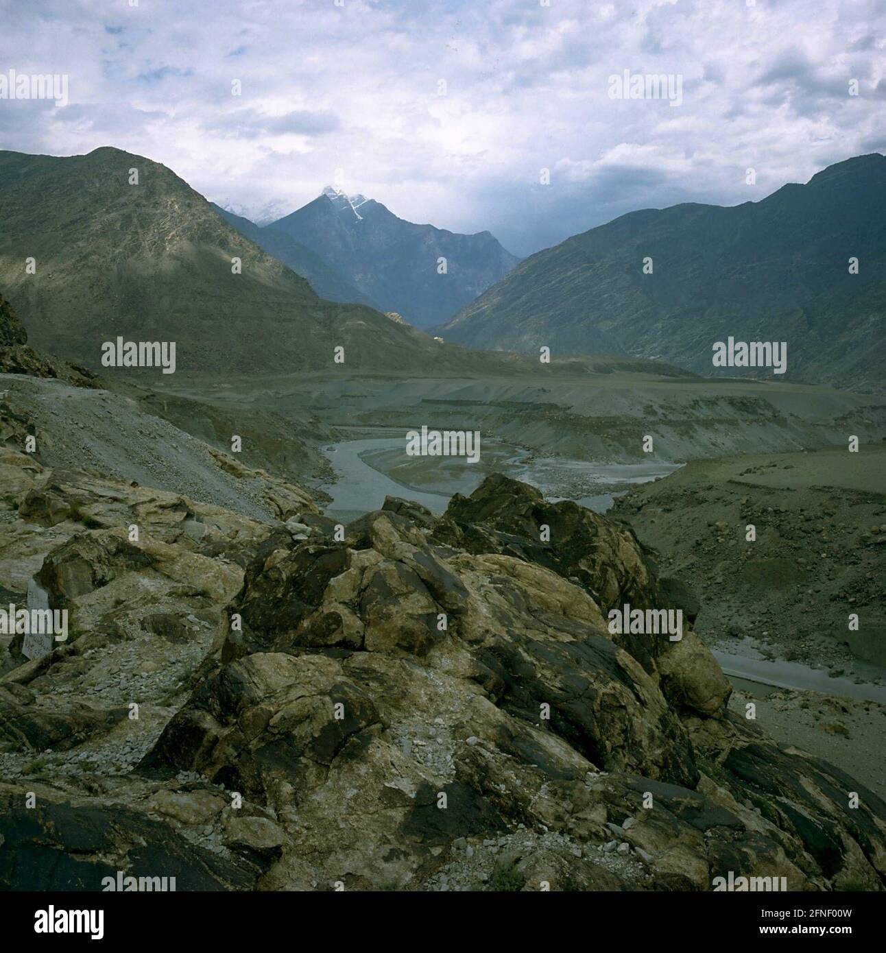 Pamir knot hi-res stock photography and images - Alamy