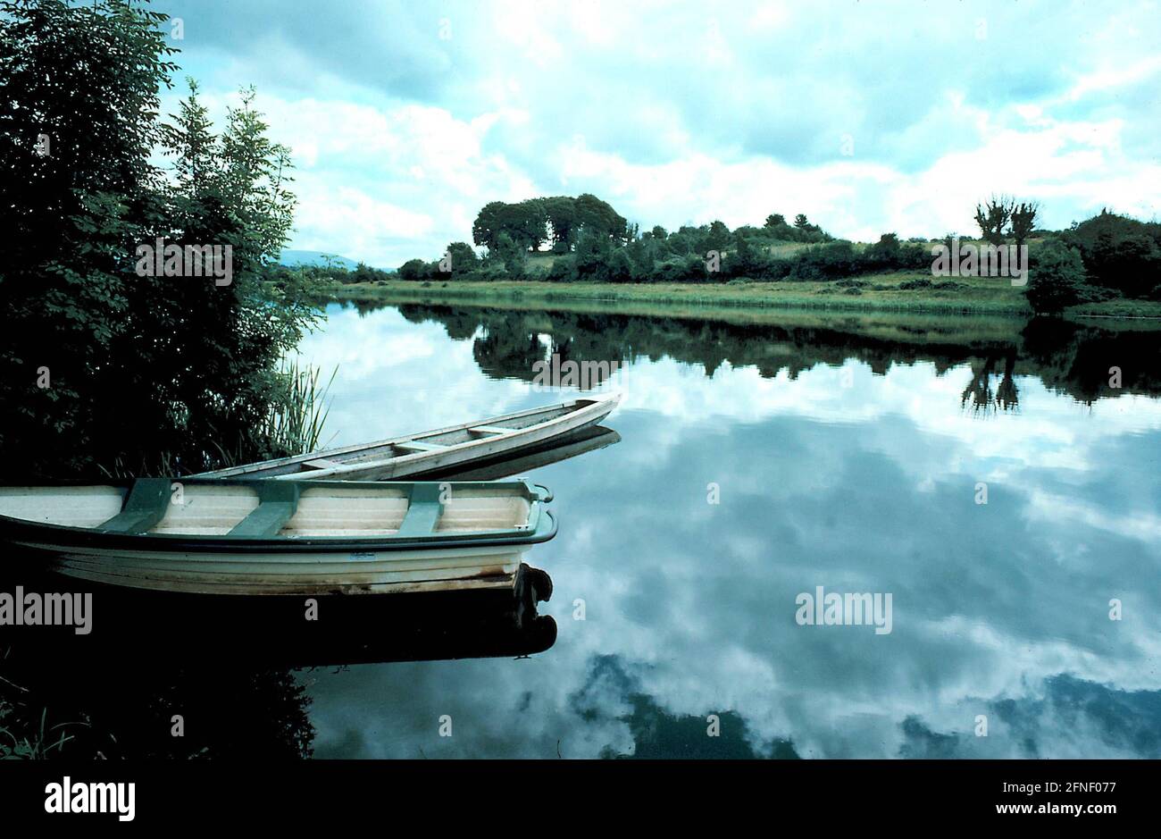 Landscape at the Shannon. [automated translation] Stock Photo - Alamy