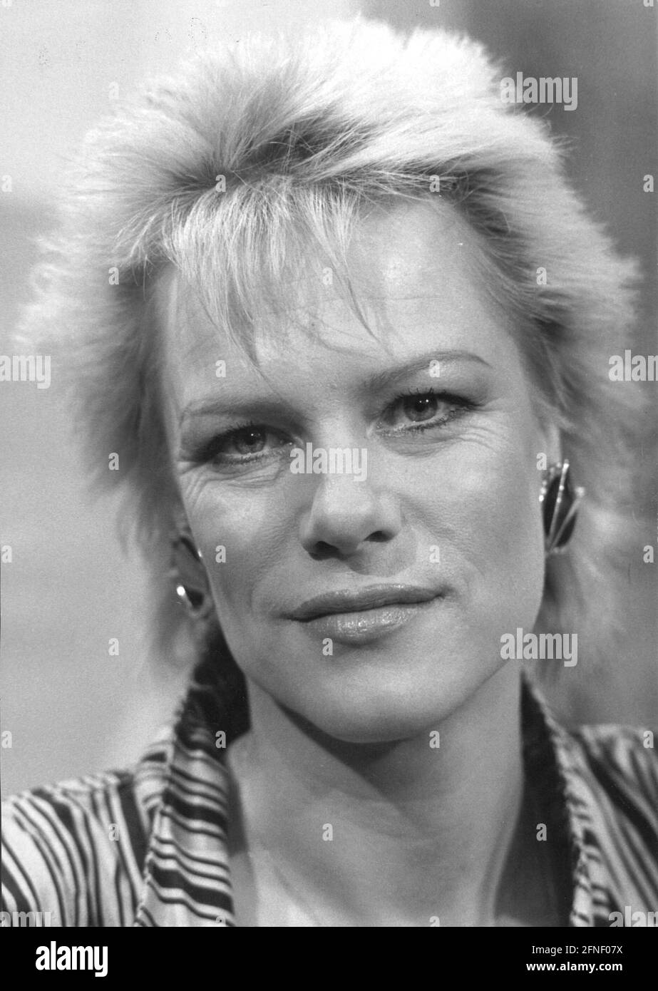 Lisa Fitz, cabaret artist and singer. [automated translation] Stock ...