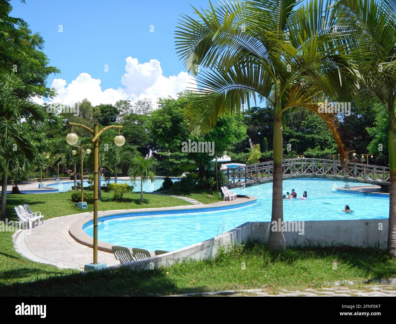 Philippines swimming pool hi-res stock photography and images - Alamy