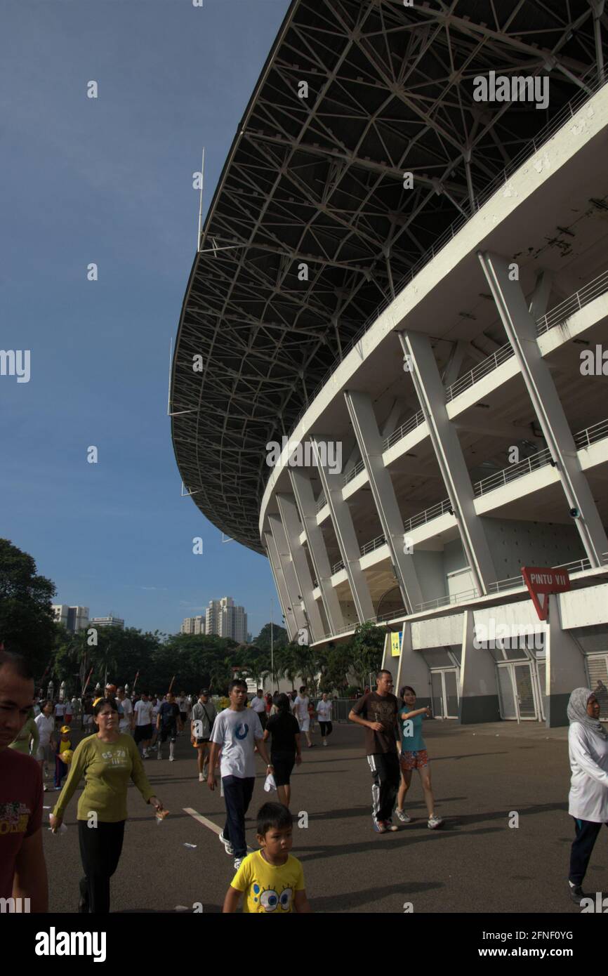 People having recreational sport activity outside Senayan Main Stadium ...