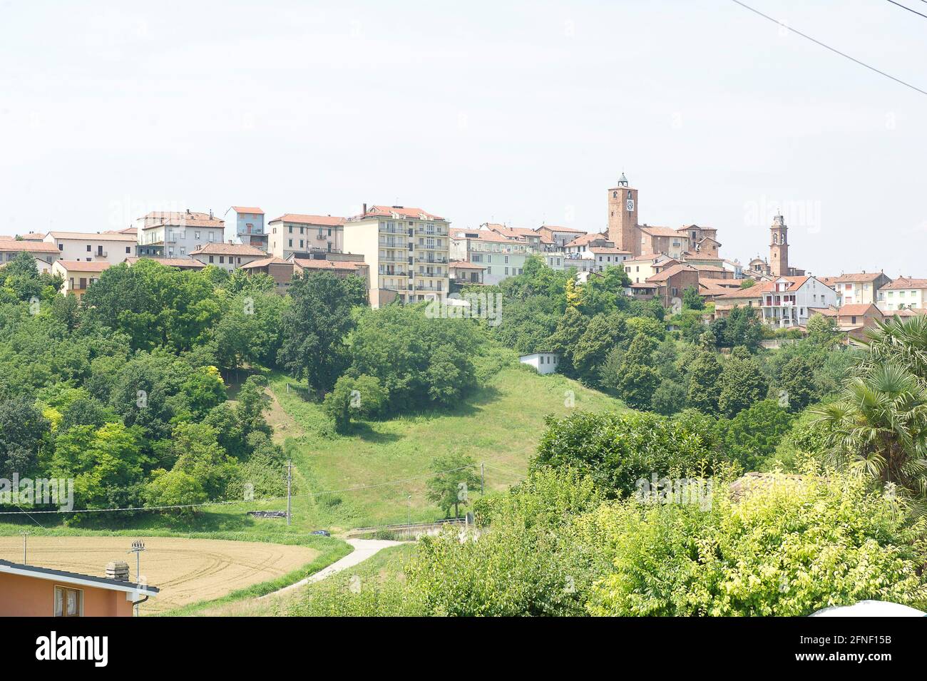 Italy, Europe, Piedmont, Asti province, overview of Montechiaro d'Asti Stock Photo - Alamy