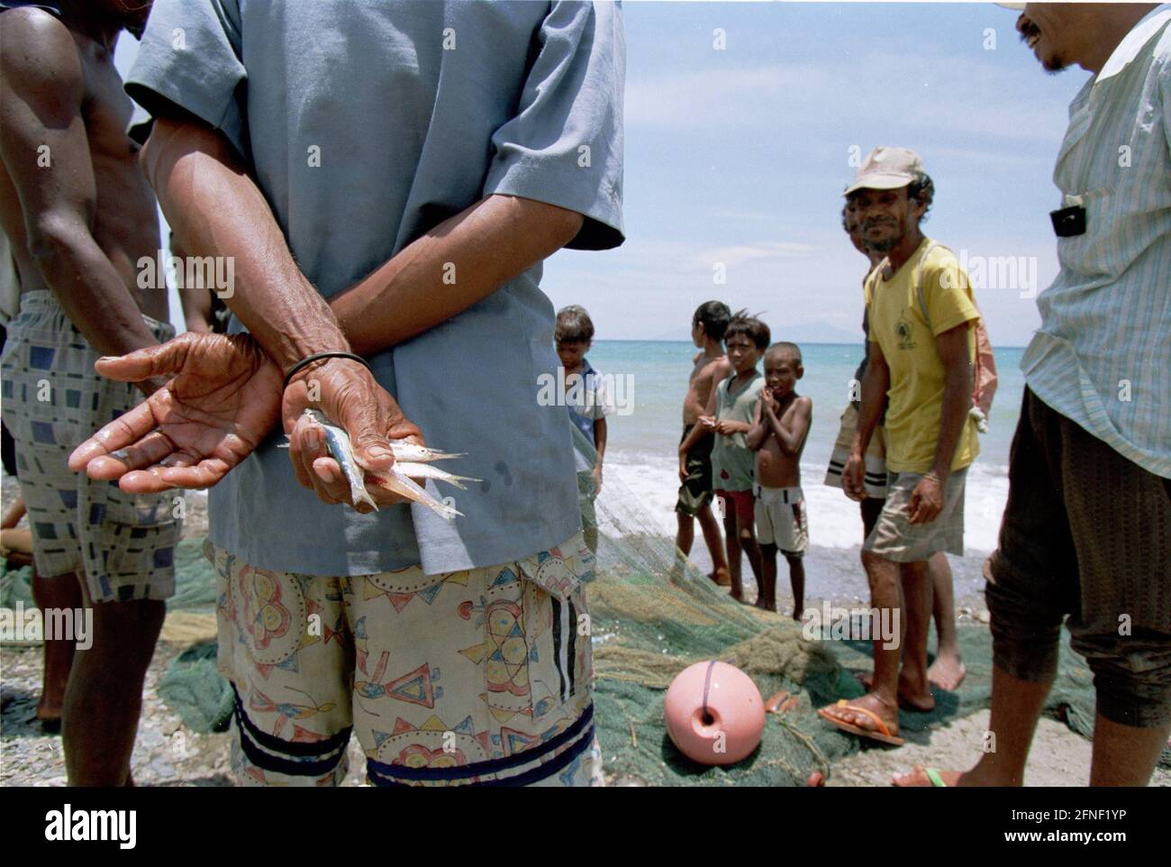 Meager catch hi-res stock photography and images - Alamy