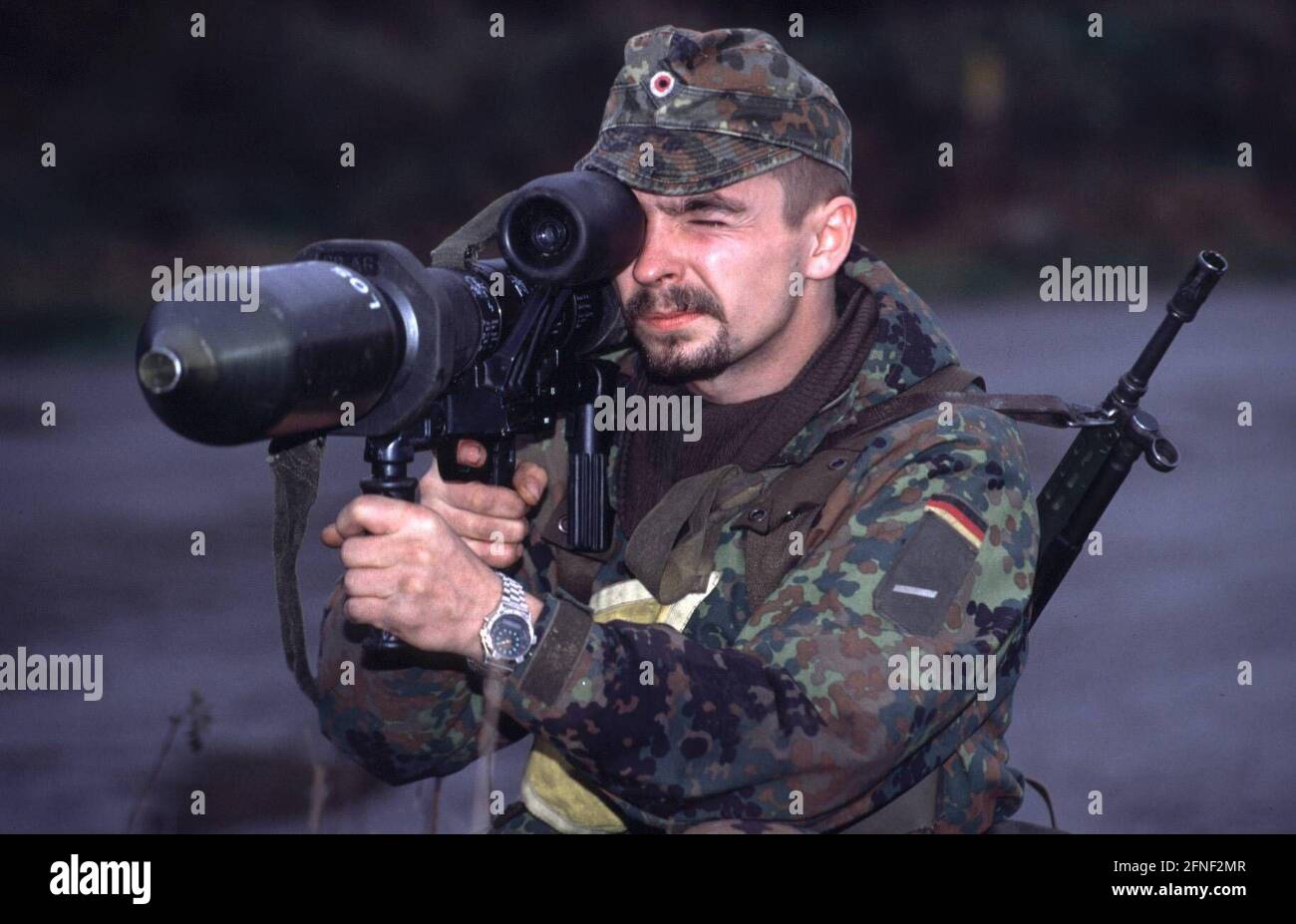 Panzergrenadier hi-res stock photography and images - Alamy