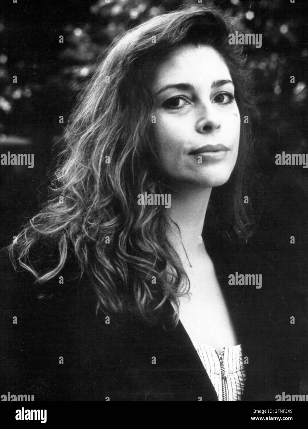 Olivia pascal hi-res stock photography and images - Alamy