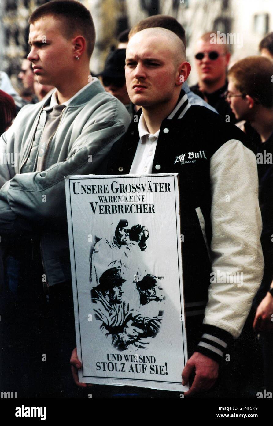 Verbrechen wehrmacht 1941 1944 hi-res stock photography and images - Alamy