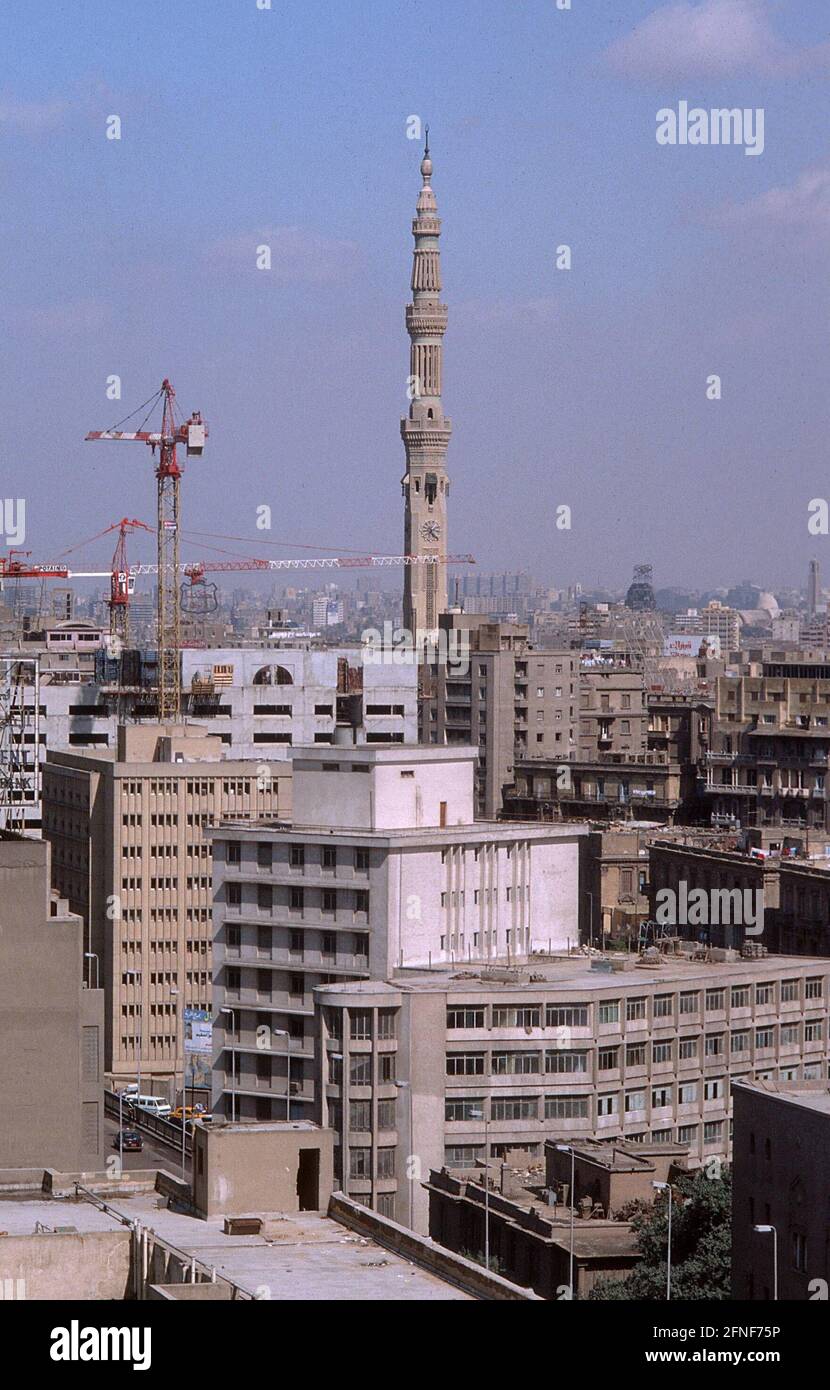 View of the center of Cairo seen from the newspaper skyscraper 'Al ...