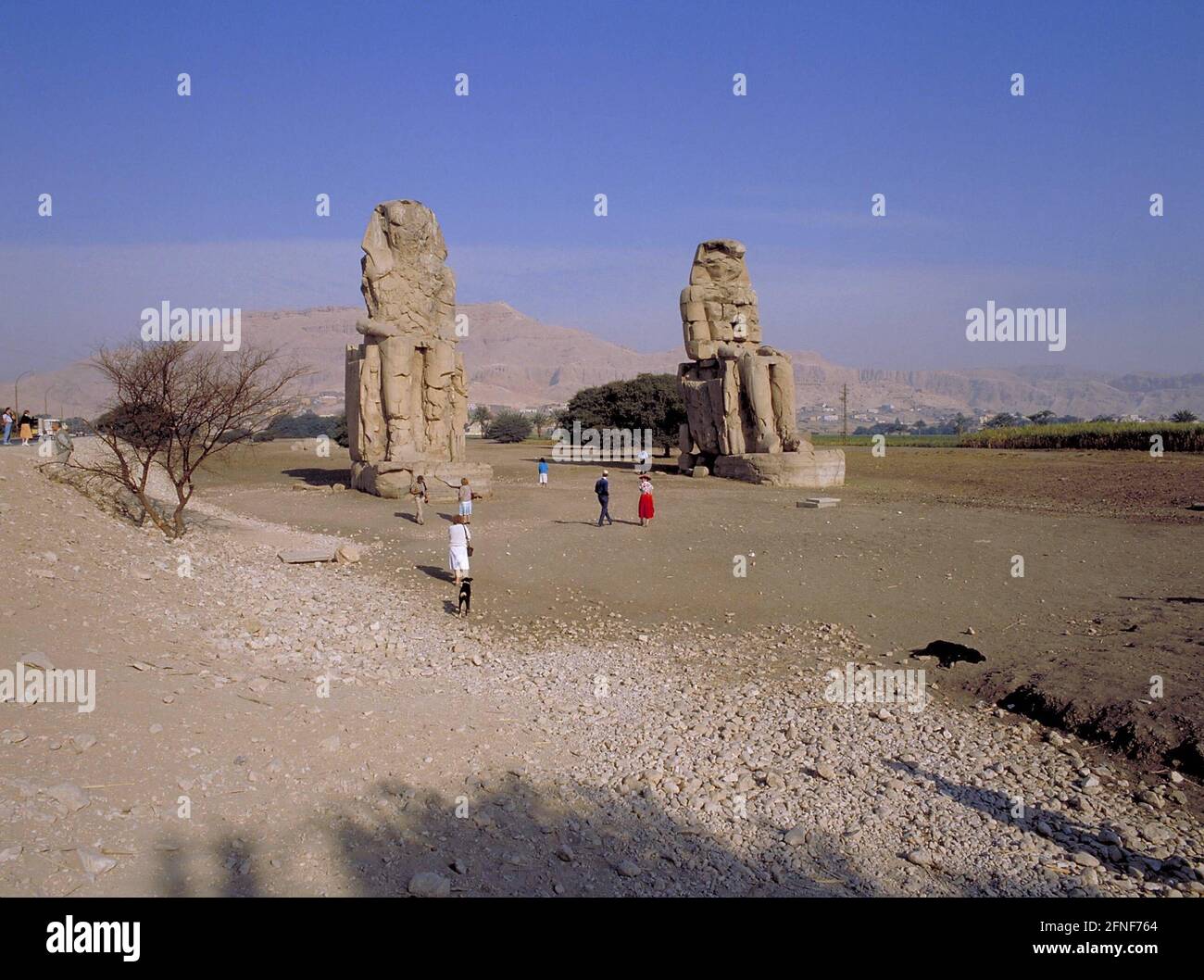Two Seated Figures High Resolution Stock Photography and Images - Alamy