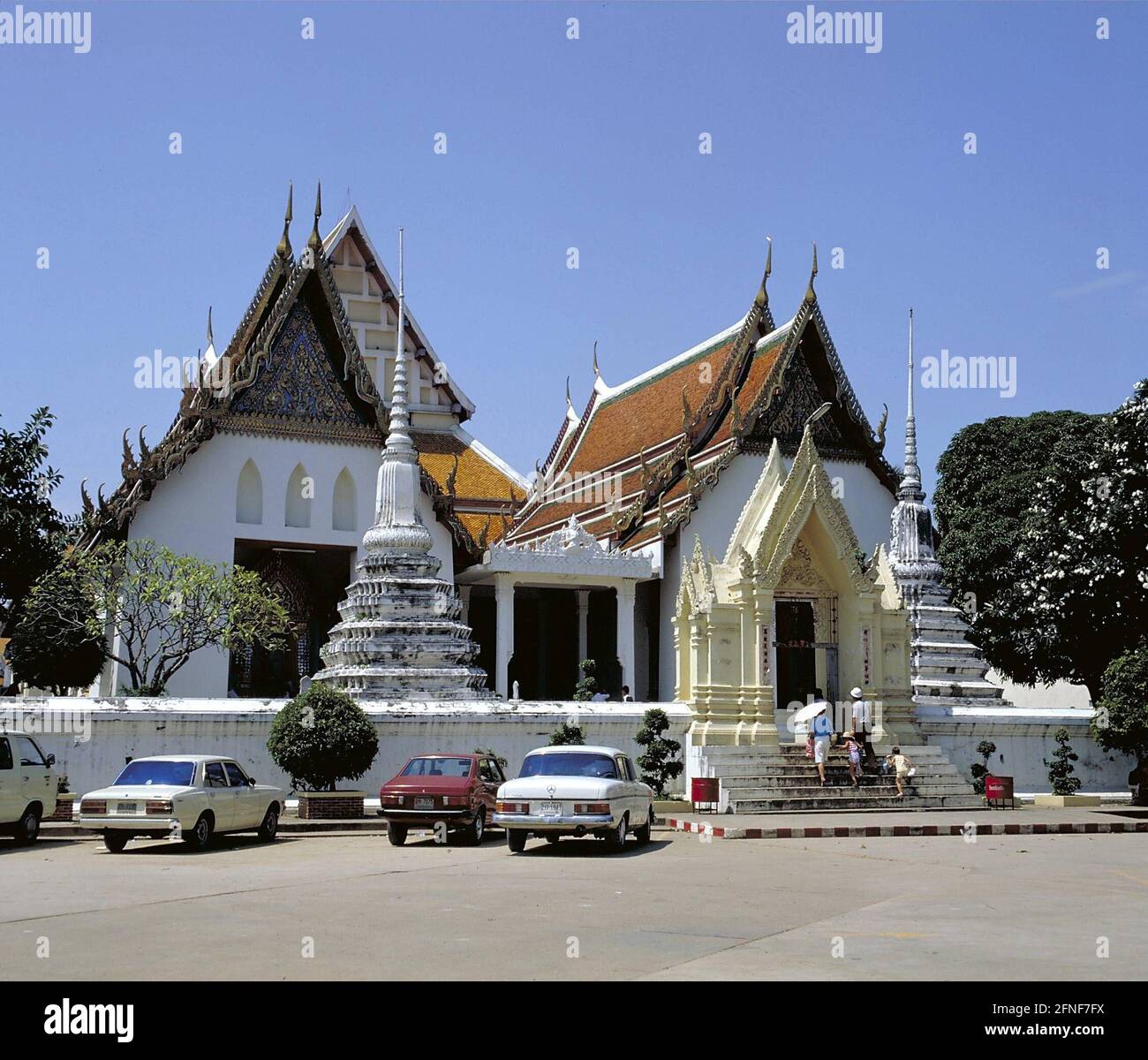 Temple Wat Chao Phanan Choeng, built in 1324, freshly renovated and ...