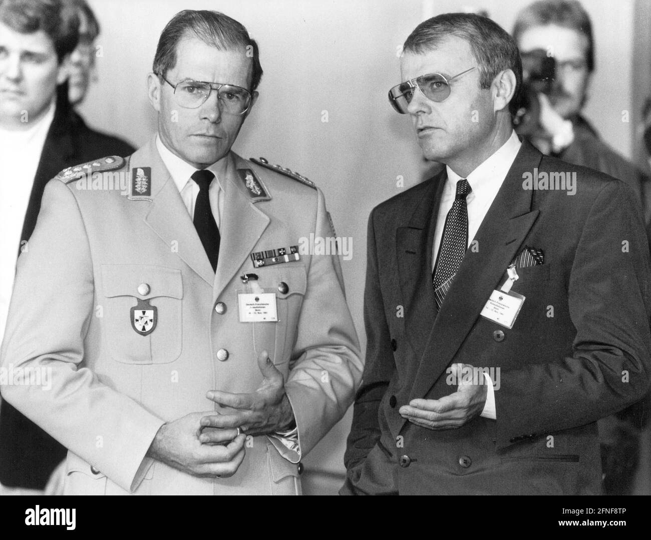 General klaus naumann hi-res stock photography and images - Alamy