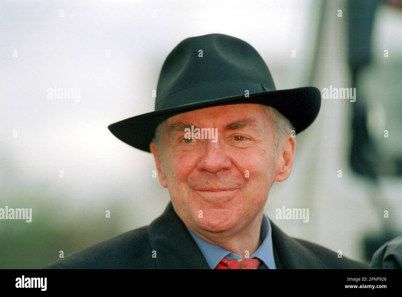Harald Juhnke during filming in Berlin. [automated translation] Stock ...