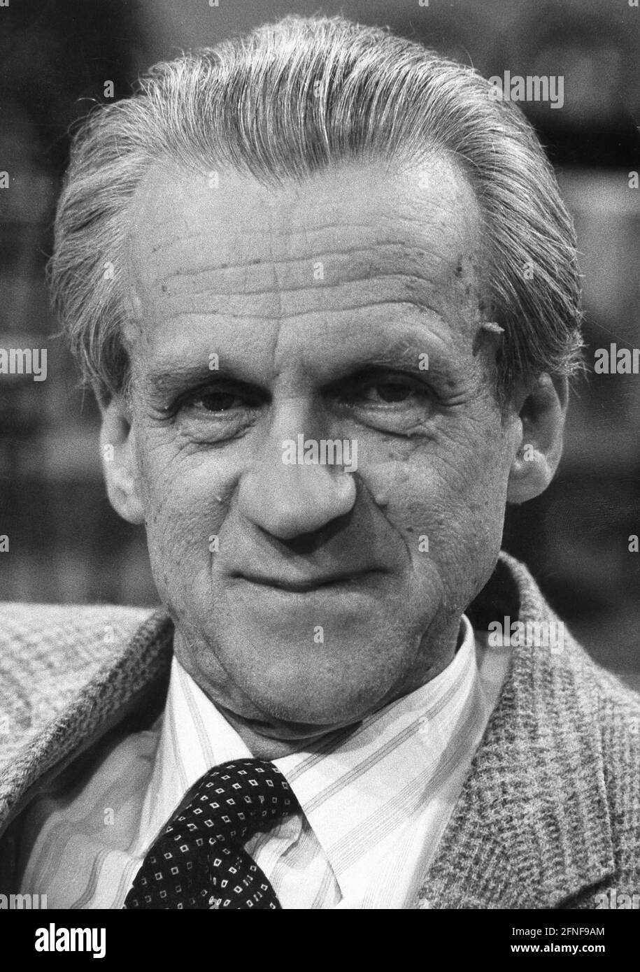 Translation scholar Black and White Stock Photos & Images - Alamy