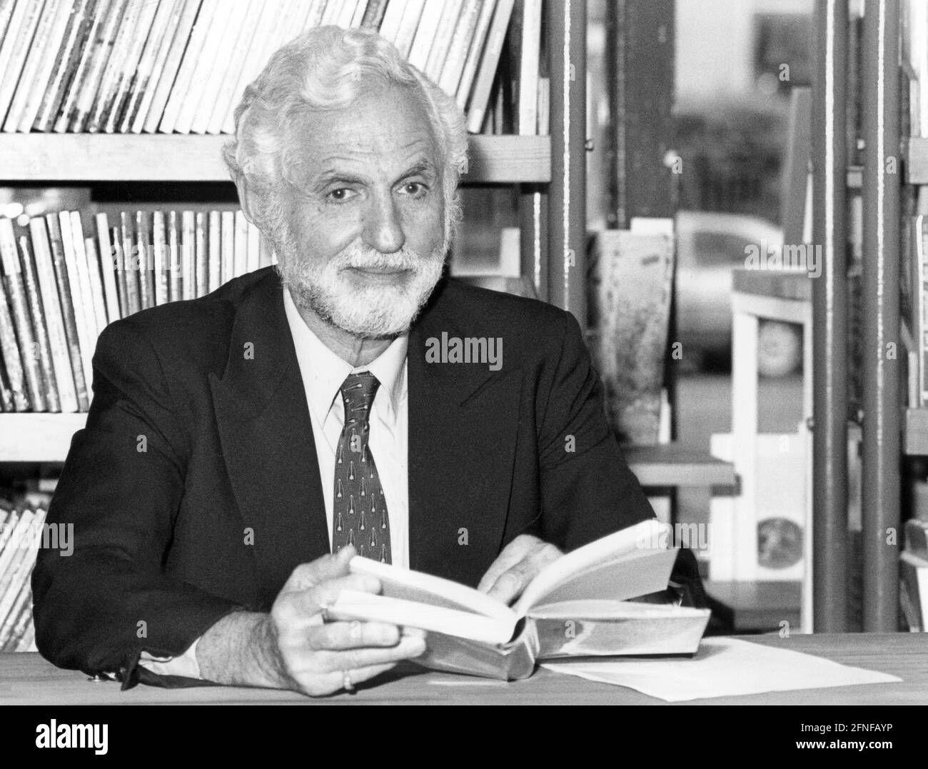 Prof. Carl Djerassi, Austrian-American chemist, writer and involved in ...