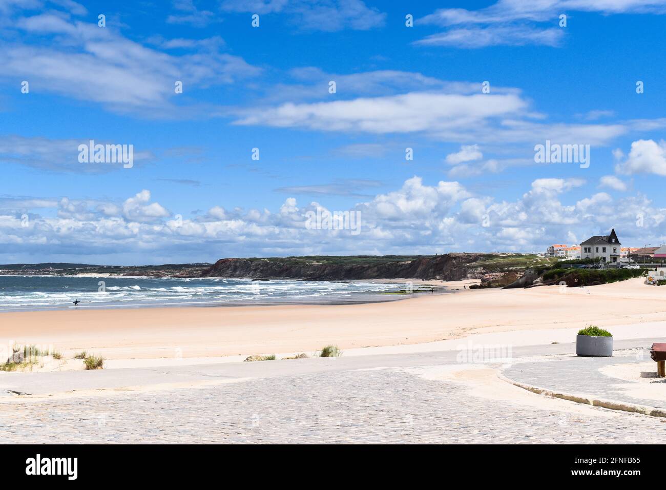 Praia baleal norte hi-res stock photography and images - Alamy