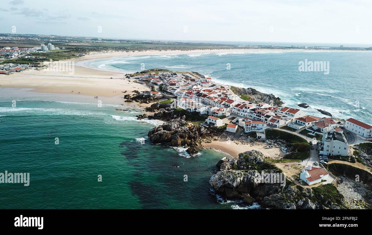 Praia do baleal peniche hi-res stock photography and images - Alamy