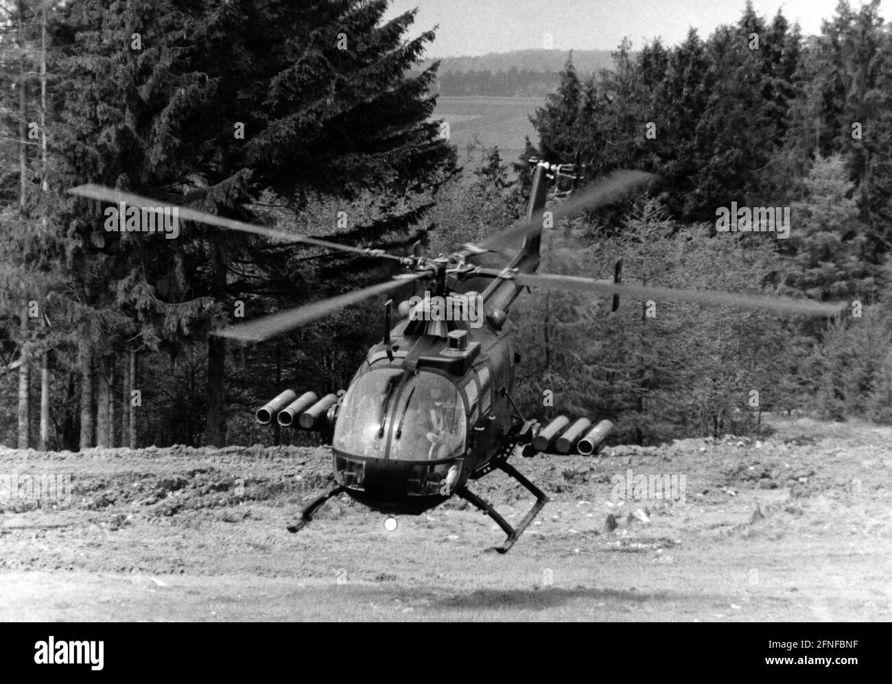 Anti tank helicopters hi-res stock photography and images - Alamy
