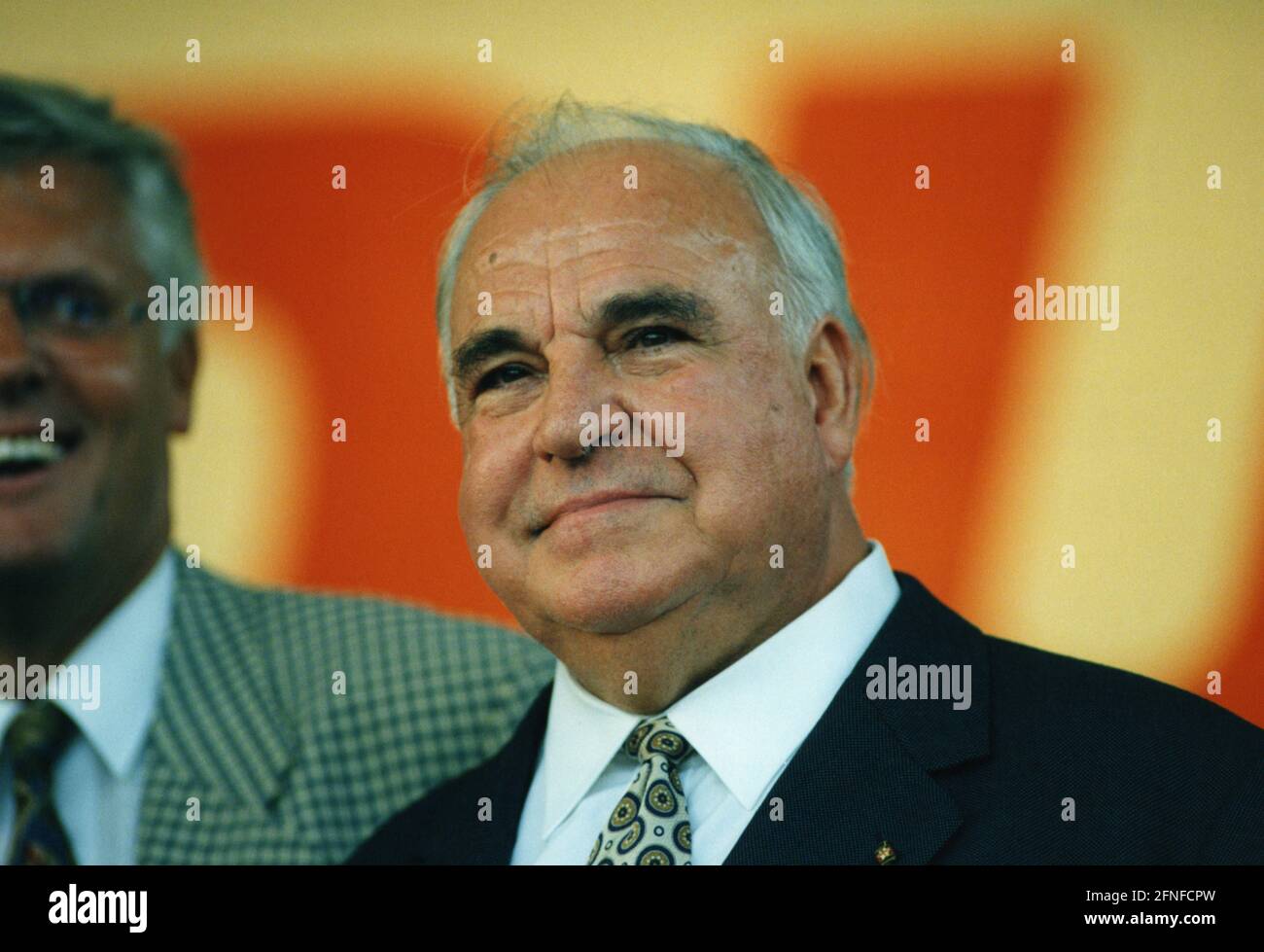 Helmut kohl 1998 hi-res stock photography and images - Alamy