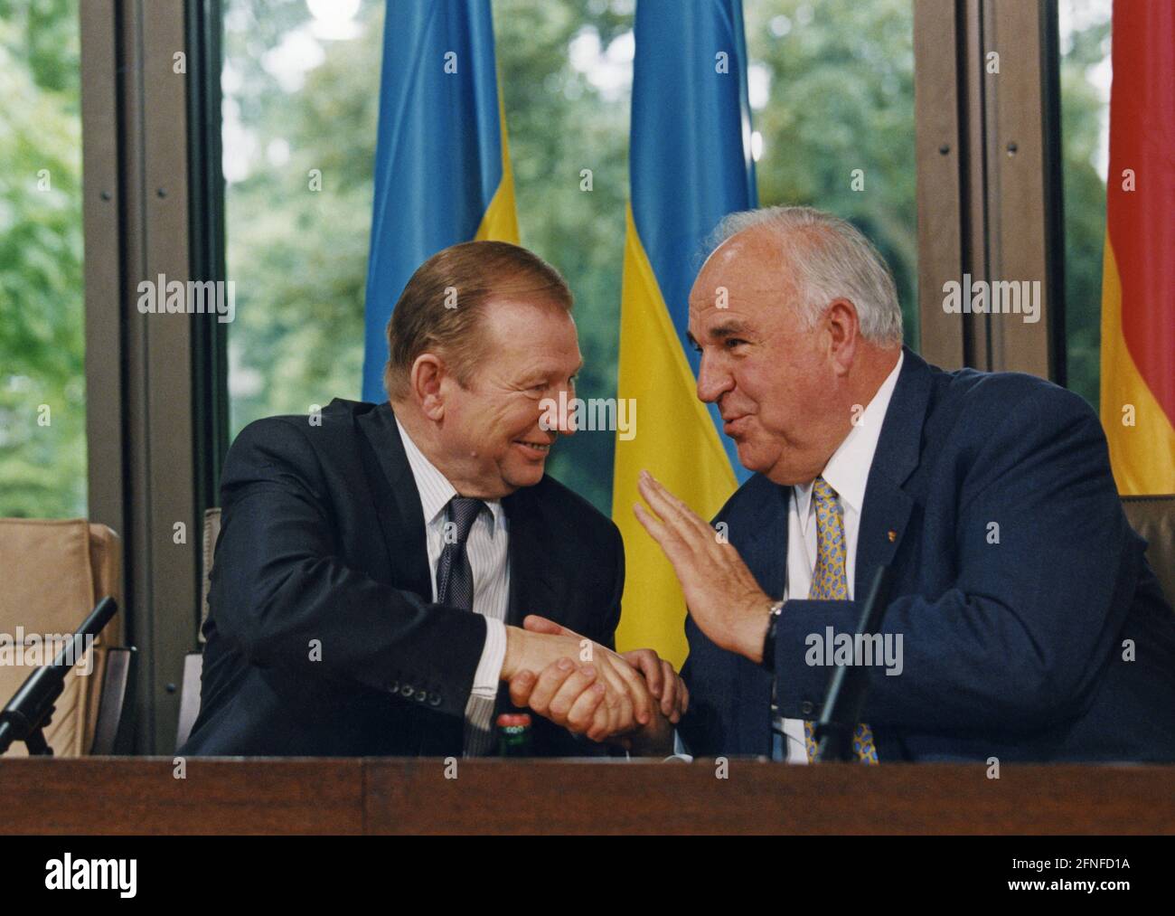 1998 president of ukraine hi-res stock photography and images - Alamy