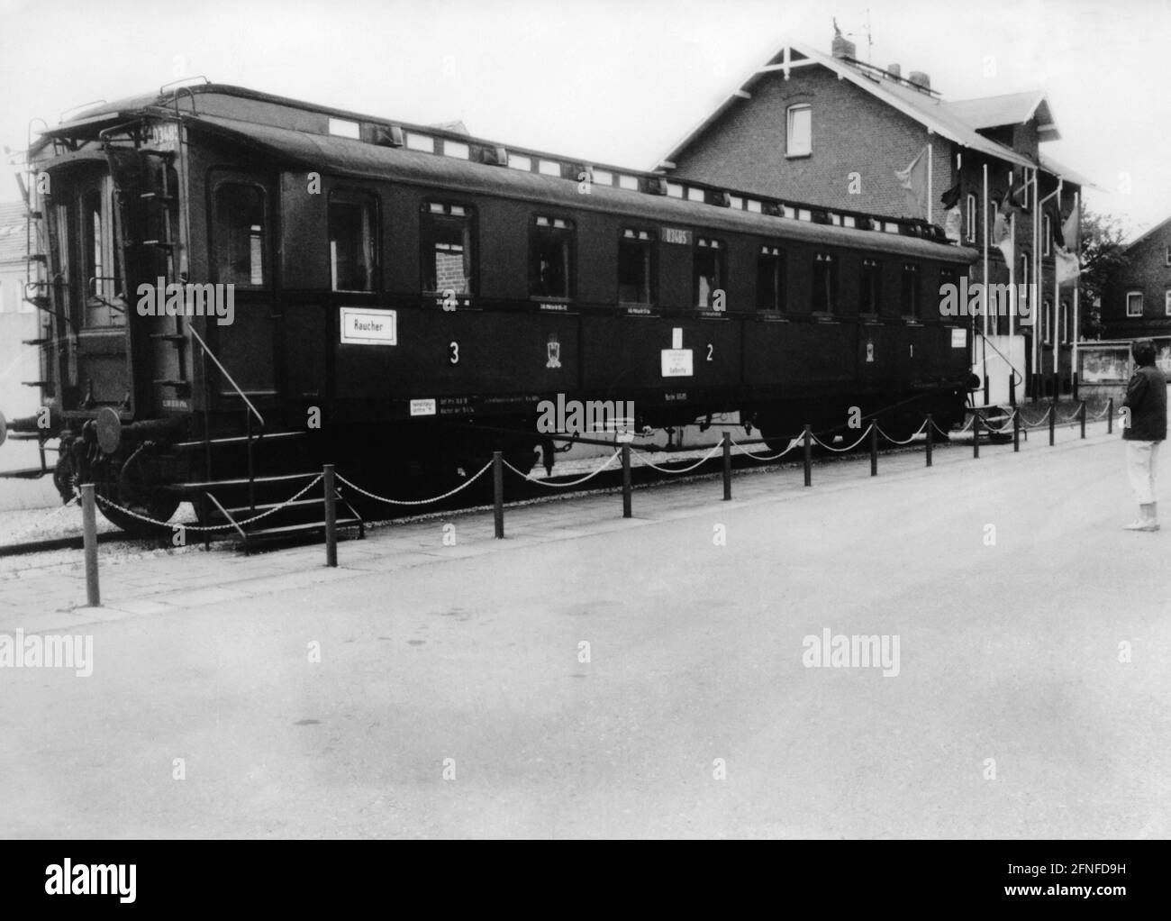 In front of the railway station in Sassnitz stands the carriage of the ...