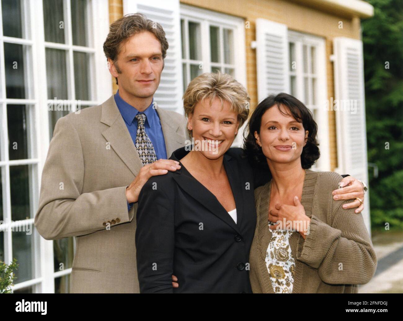 Friends tv series cast hi-res stock photography and images - Alamy