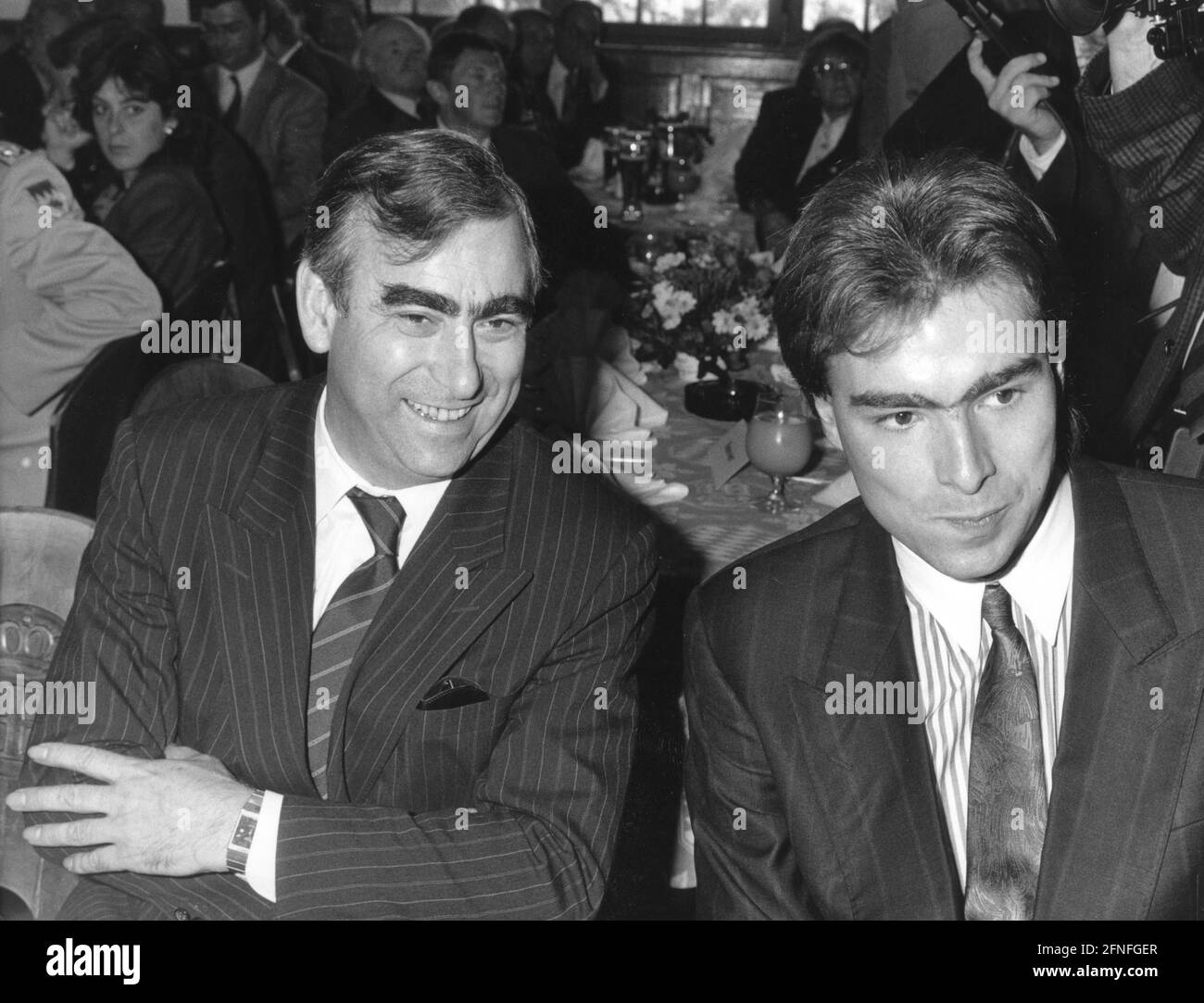 The Federal Minister of Finance and CSU Chairman Theodor Waigel with ...