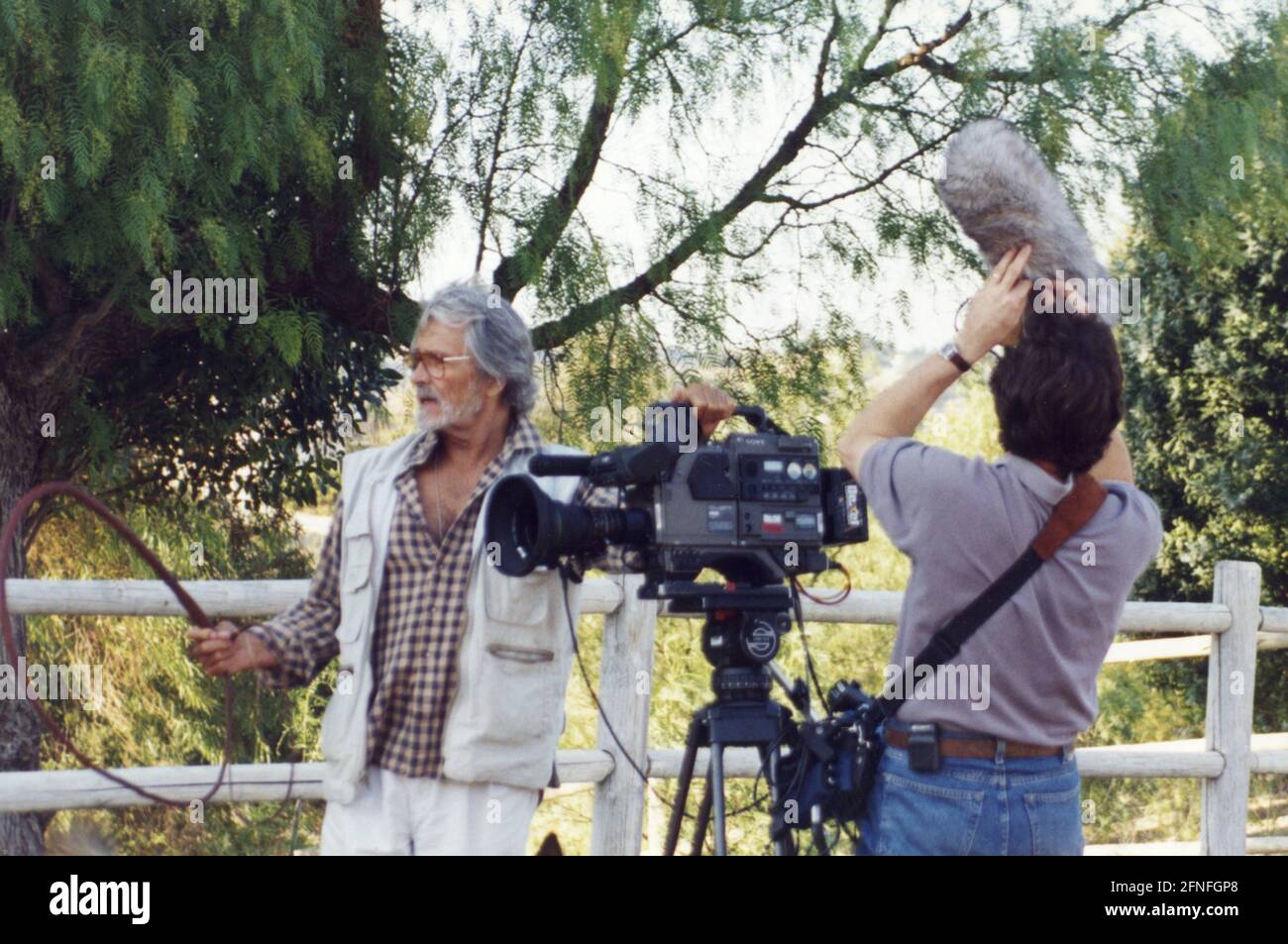 John derek hi-res stock photography and images - Alamy