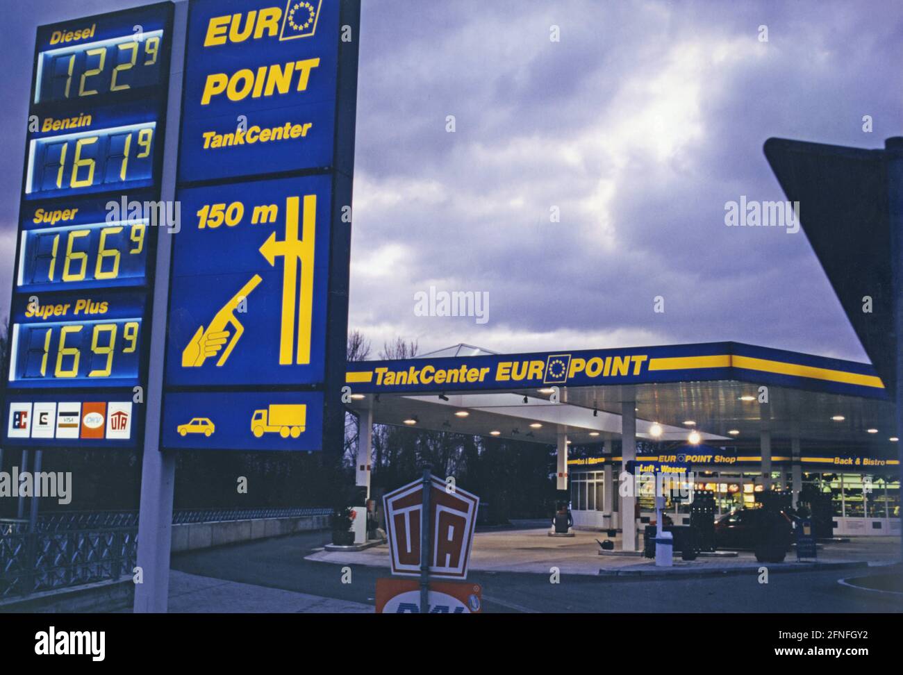 "Euro Point"" motorway filling station on the German-French border ...