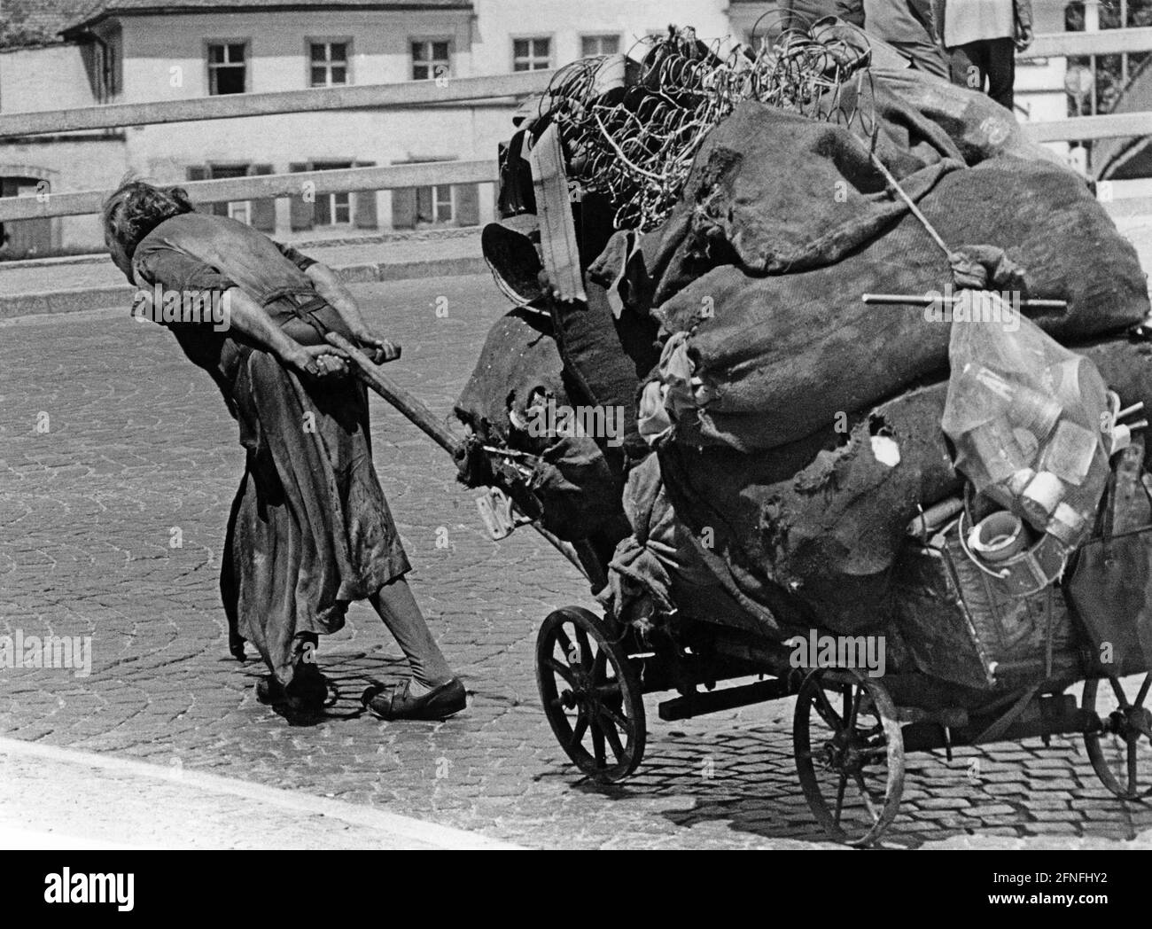 Garbage collector woman Black and White Stock Photos & Images - Alamy
