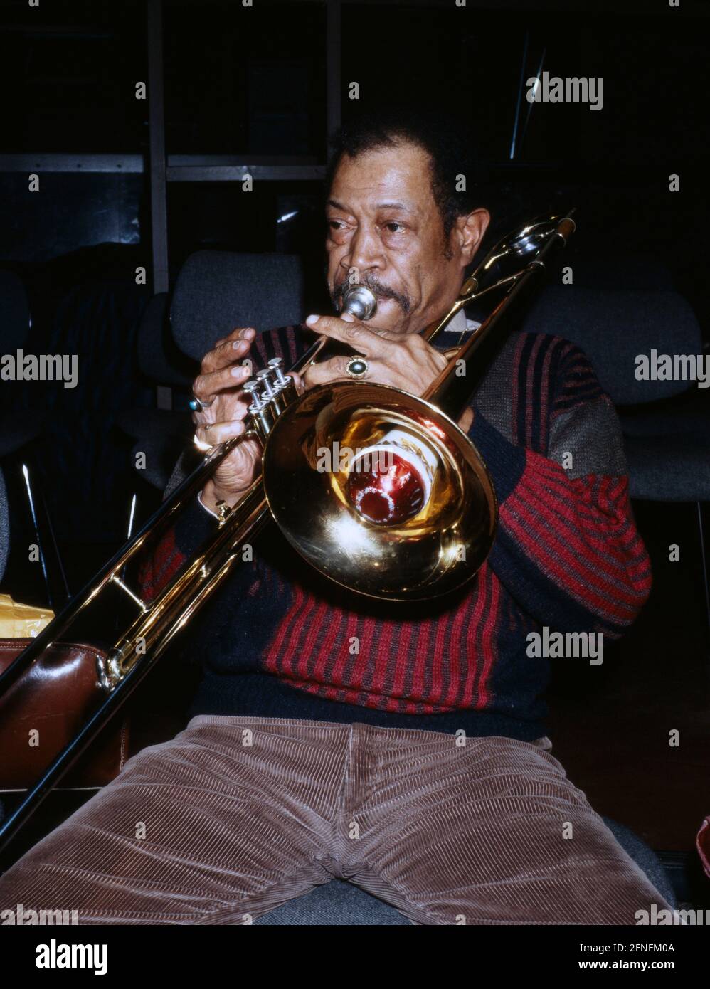 Trombonist al grey hi-res stock photography and images - Alamy