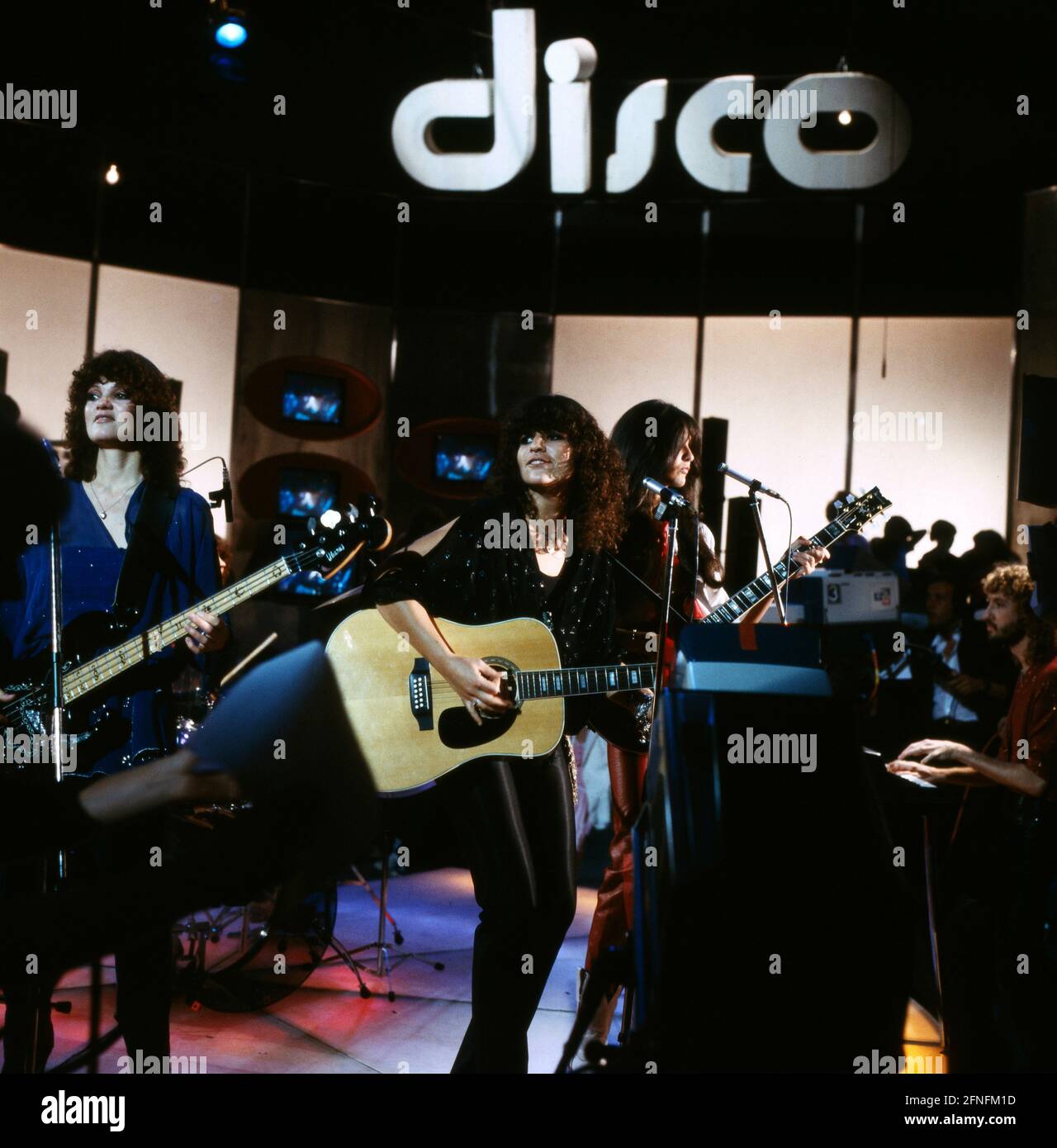 Clout 1980 hi-res stock photography and images - Alamy