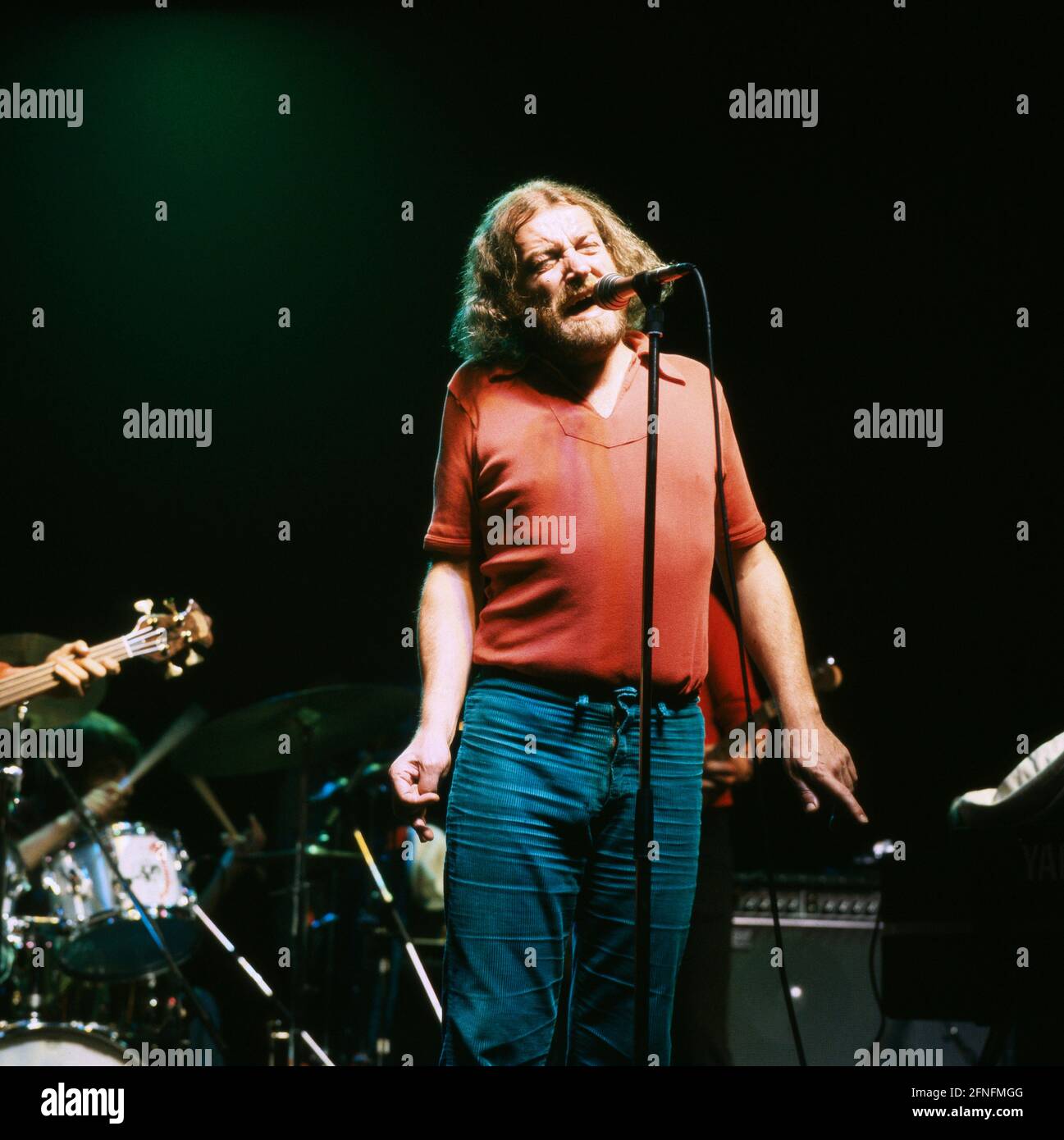 Joe cocker 1970 hi-res stock photography and images - Alamy