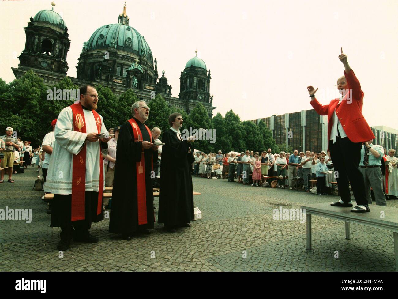 Evangelical communion service germany hi-res stock photography and ...