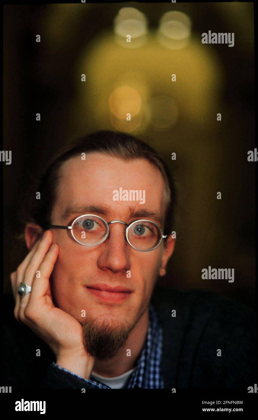 Berlin-Mitte, DEU, 23.01.1998, Benjamin Hoff, member of the PDS in the ...