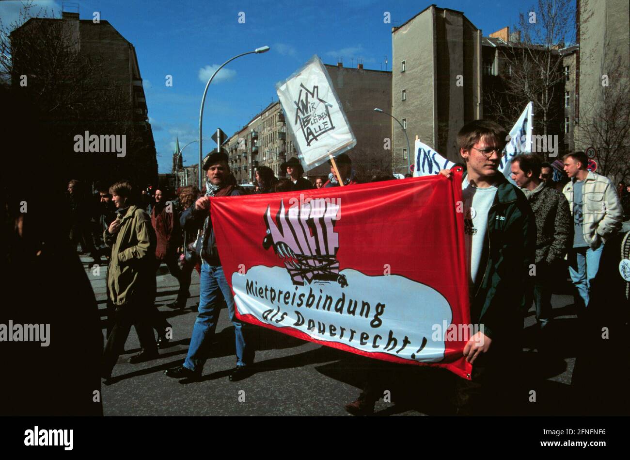 Wir bleiben alle berlin hi-res stock photography and images - Alamy