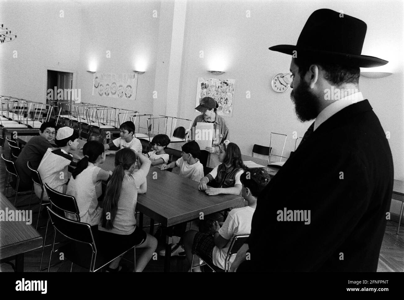 Rabbi of the jewish community in berlin hi-res stock photography and ...