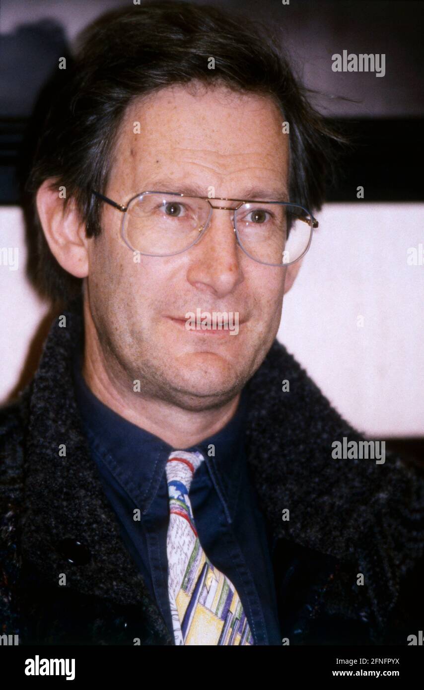 British conductor sir john hi-res stock photography and images - Alamy