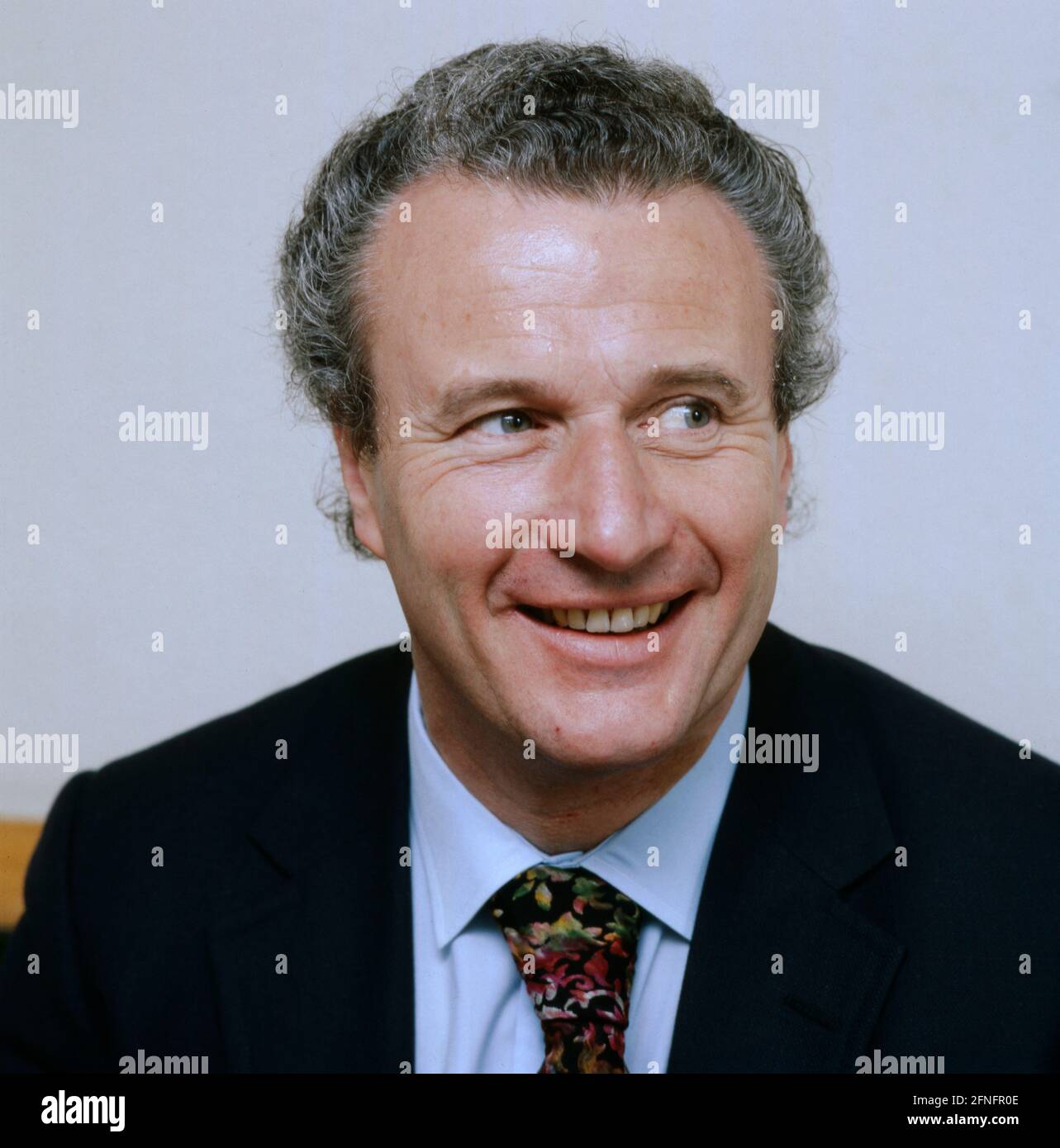 Conductor sir colin davis hi-res stock photography and images - Alamy Conductor sir colin davis hi-res stock photography and images - Alamy