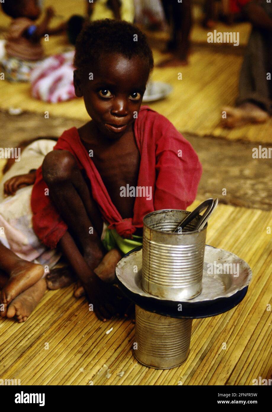 Angola boys hi-res stock photography and images - Alamy