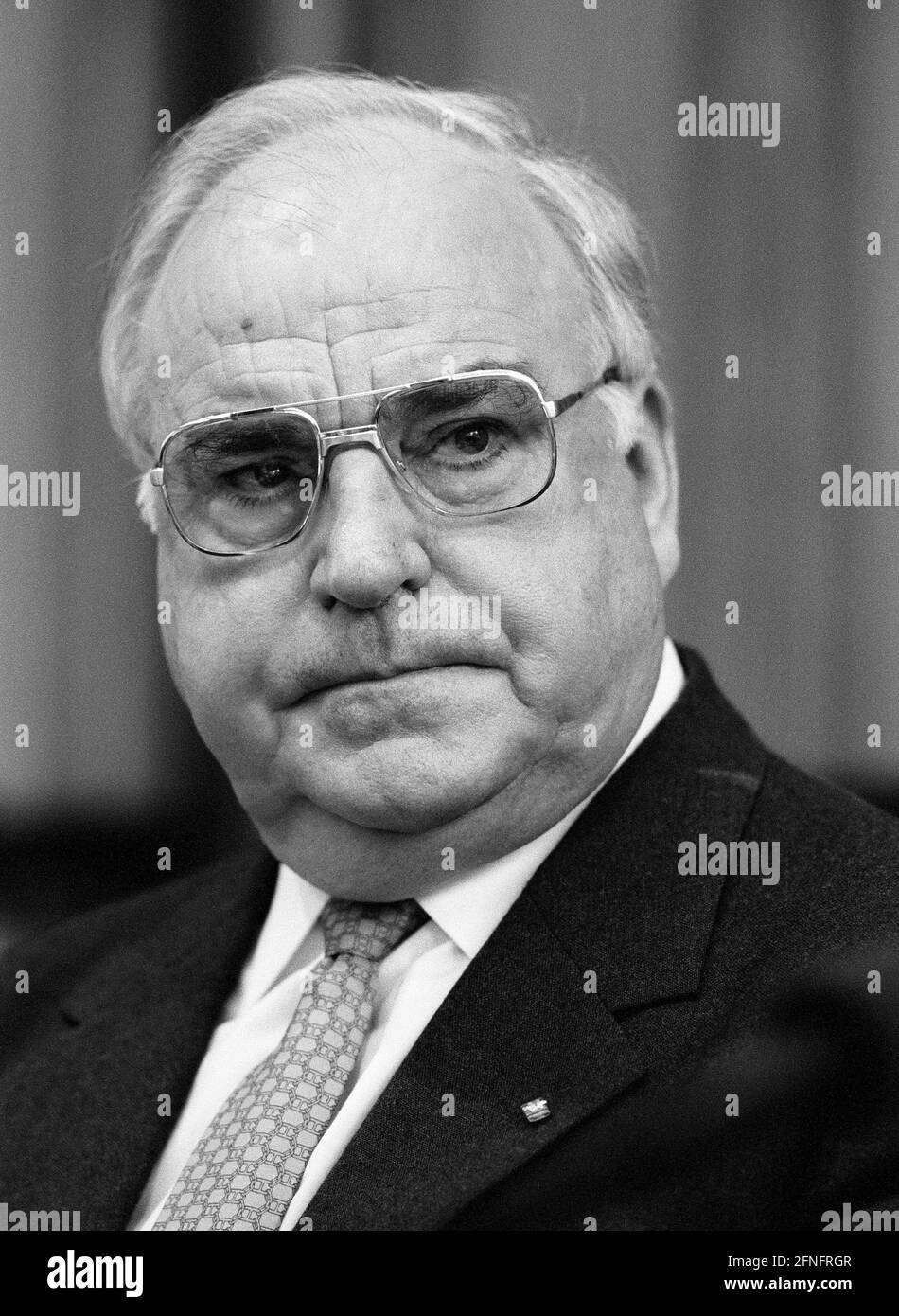 Federal Chancellor Helmut KOHL , CDU , October 1994 [automated ...