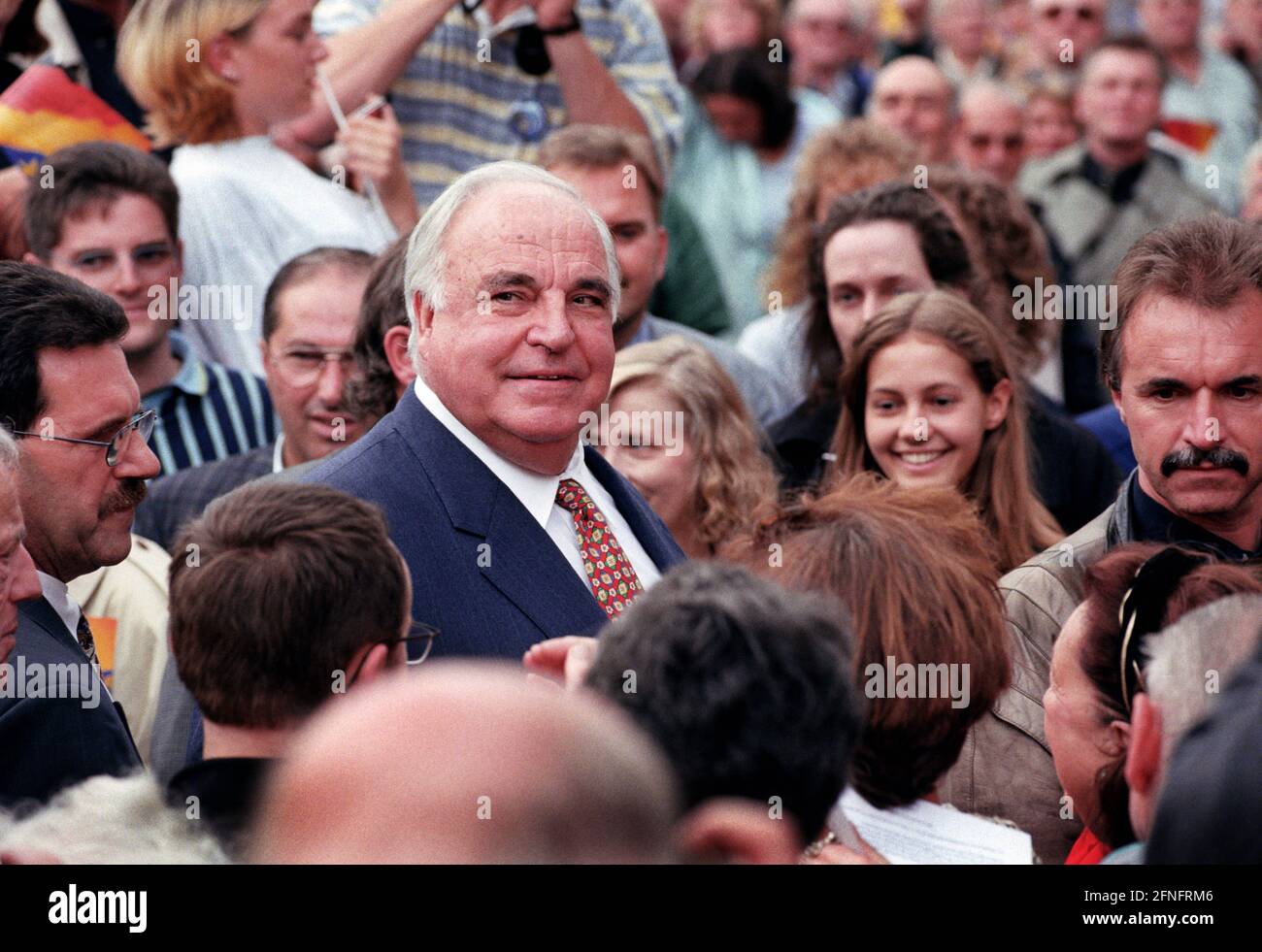 Chancellor Helmut KOHL , CDU , with supporters at an election rally for ...