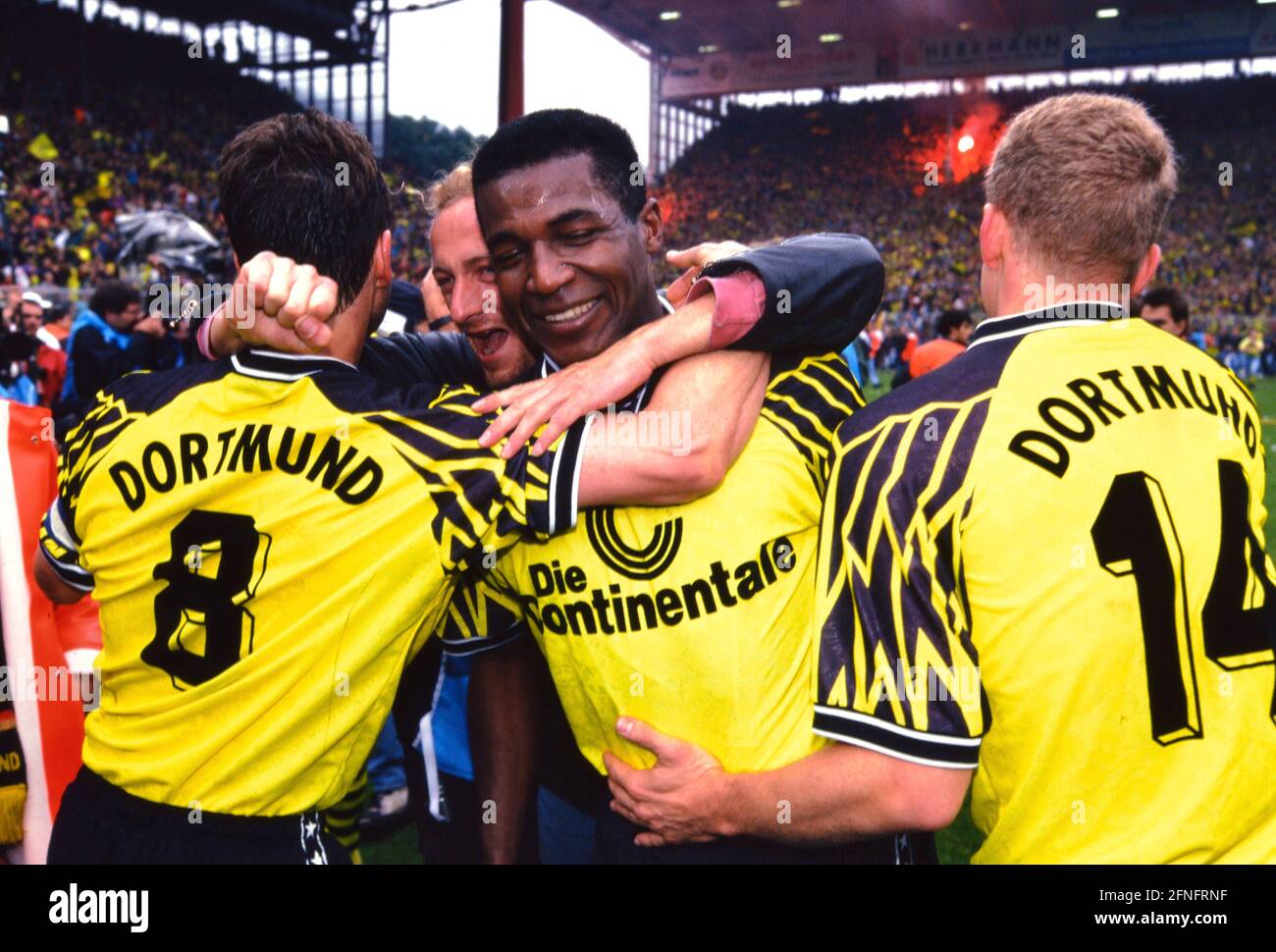 17 06 1995 hi-res stock photography and images - Alamy