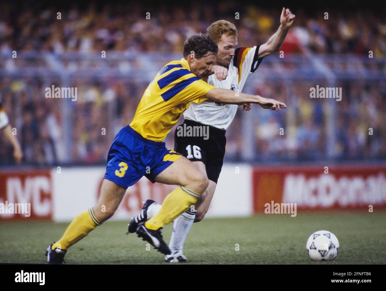 Sweden football 1992 hi-res stock photography and images - Alamy