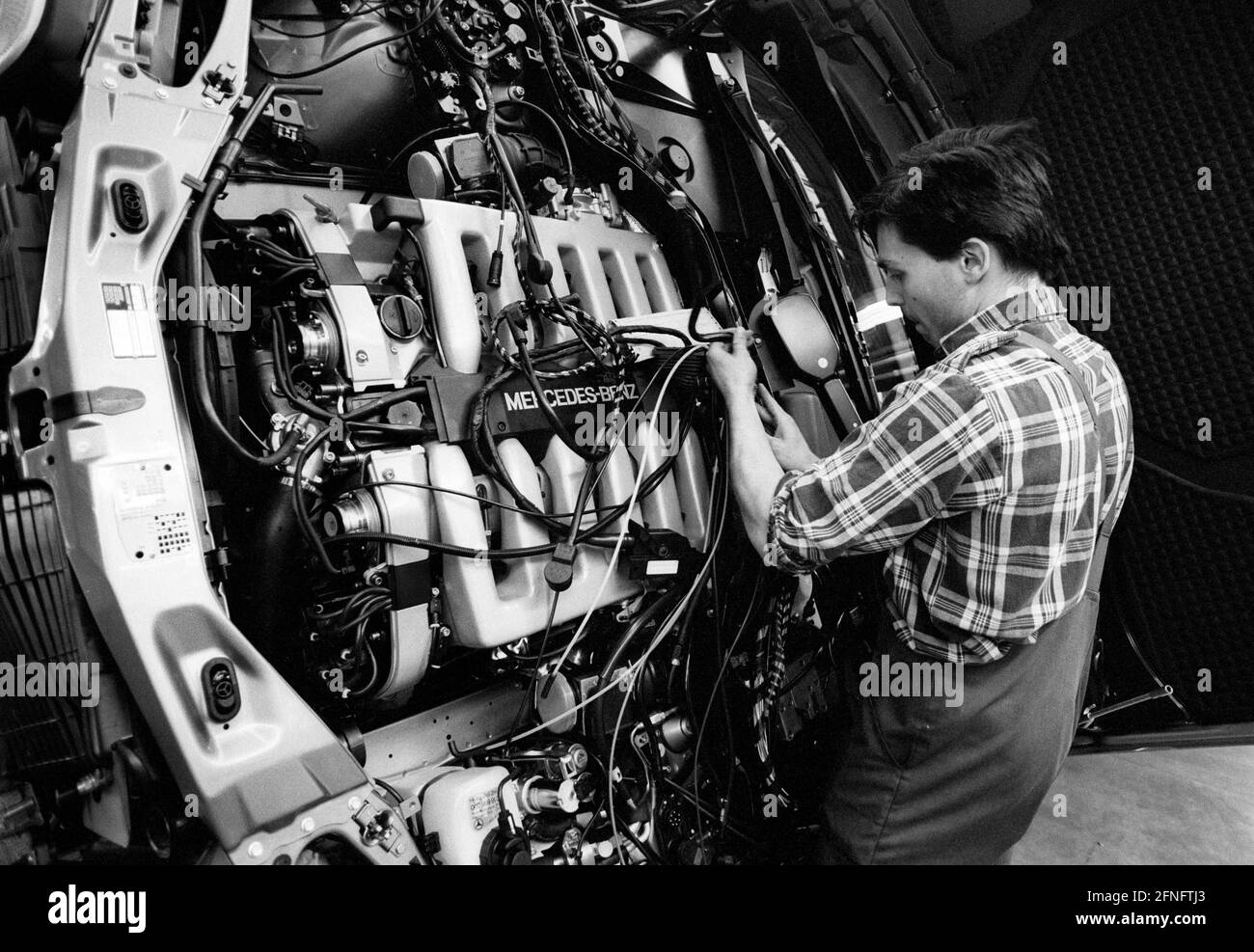 Mercedes benz engine compartment hi-res stock photography and images ...
