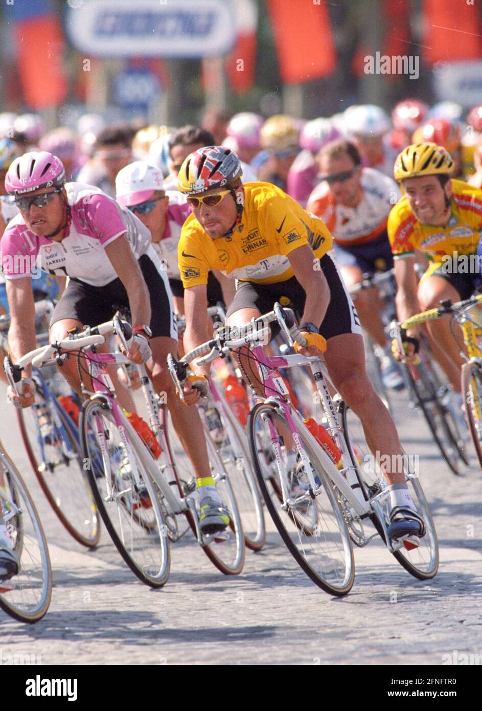 1997 tour winner jan ullrich hi-res stock photography and images - Alamy