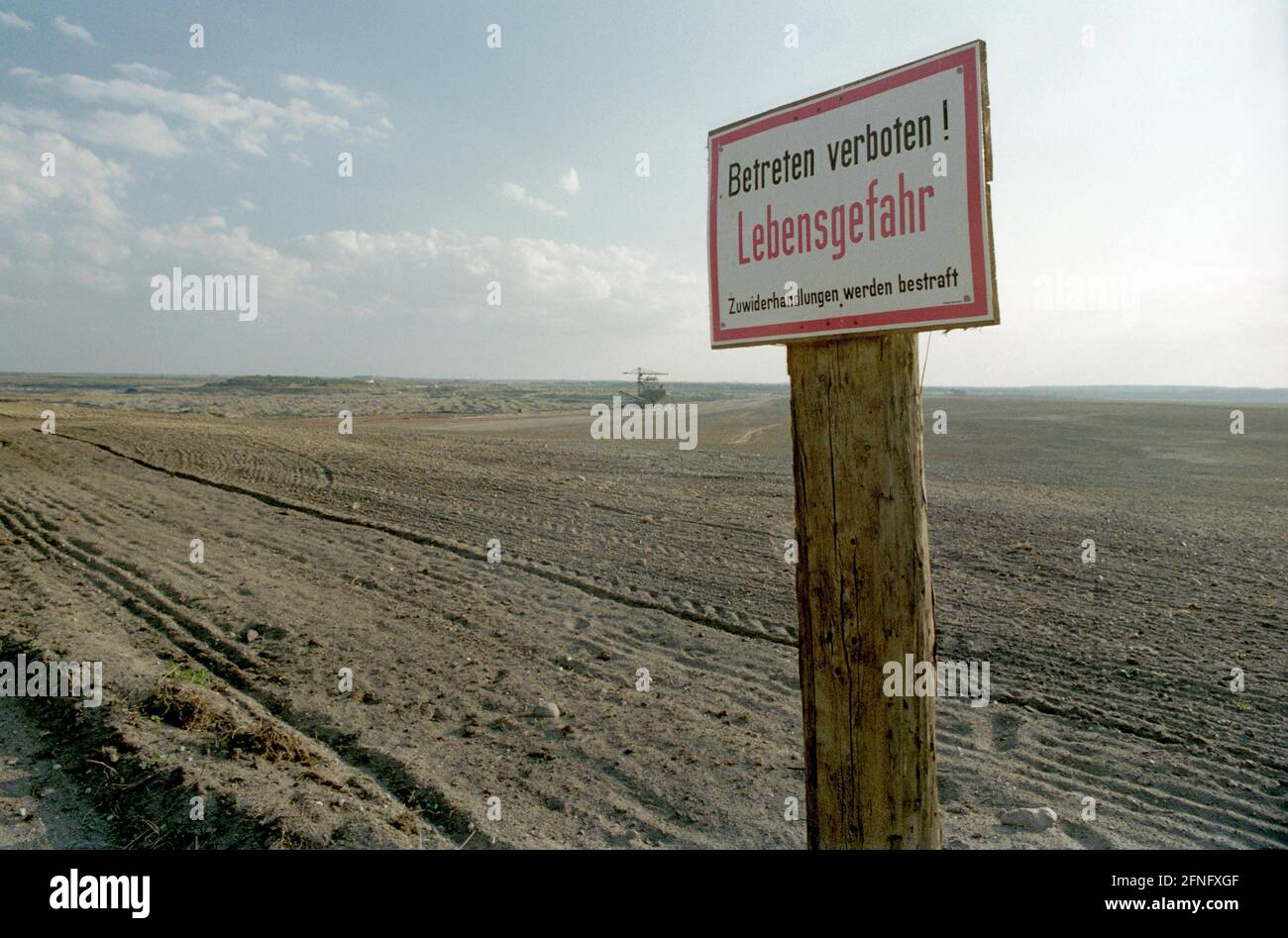 Federal States / Saxony-Anhalt / GDR / 1991 Shut down opencast lignite ...