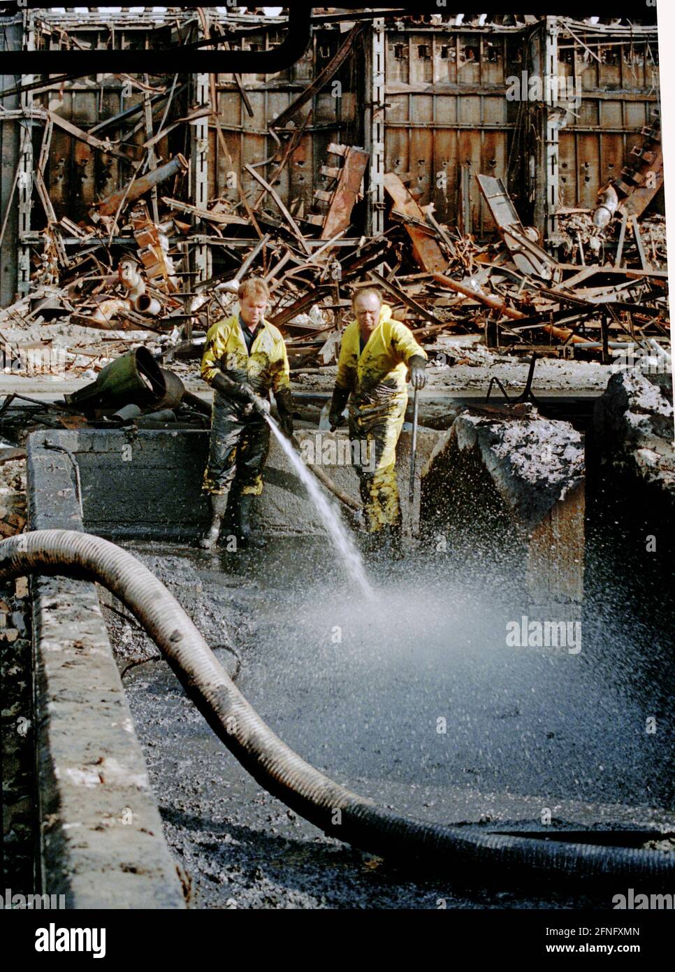 Federal States / Brandenburg / GDR / Industry 1992 End of the GDR. The ...