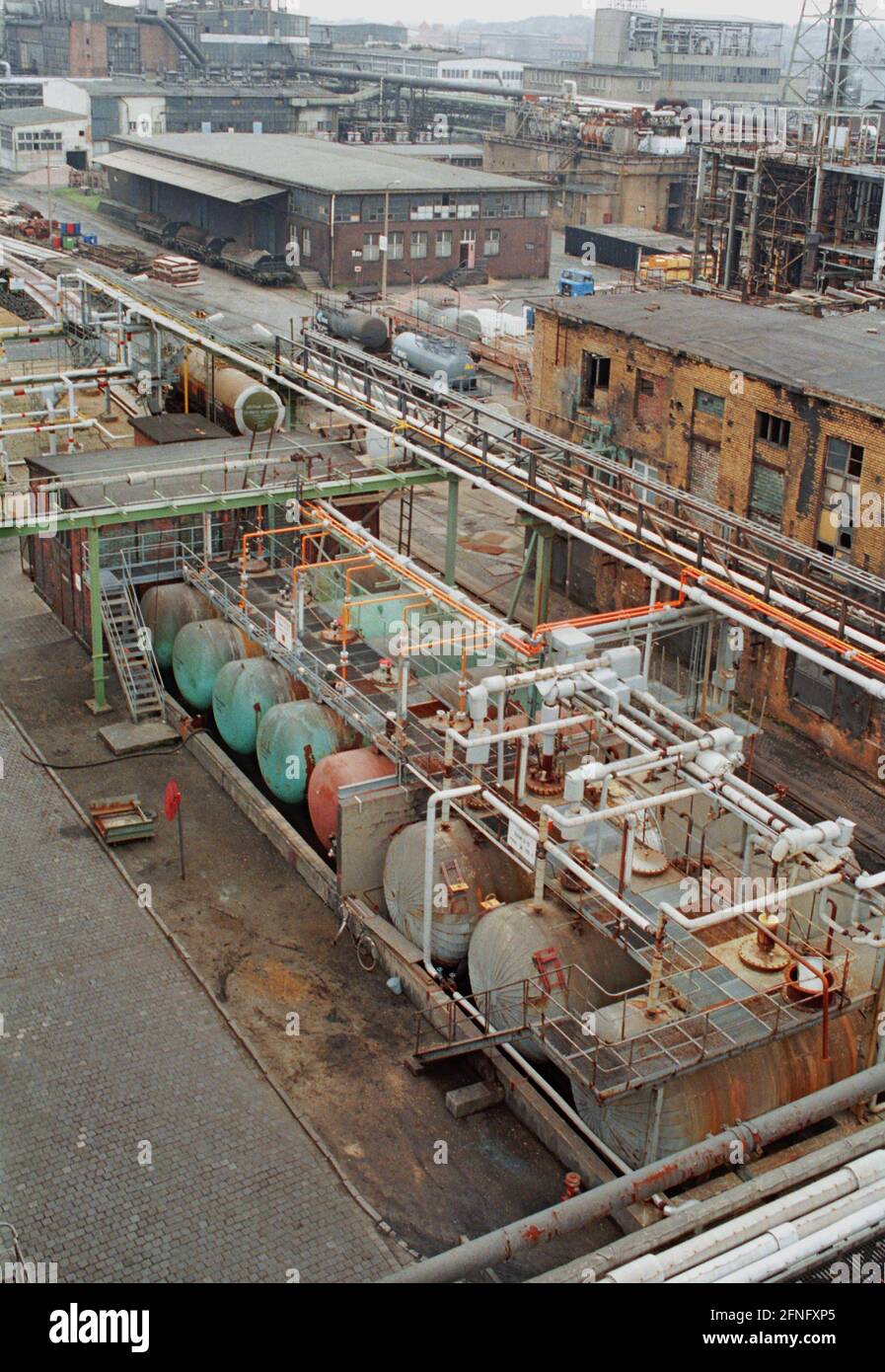 Saxony-Anhalt / GDR / Industry / 1992 Bitterfeld . The former chemical ...