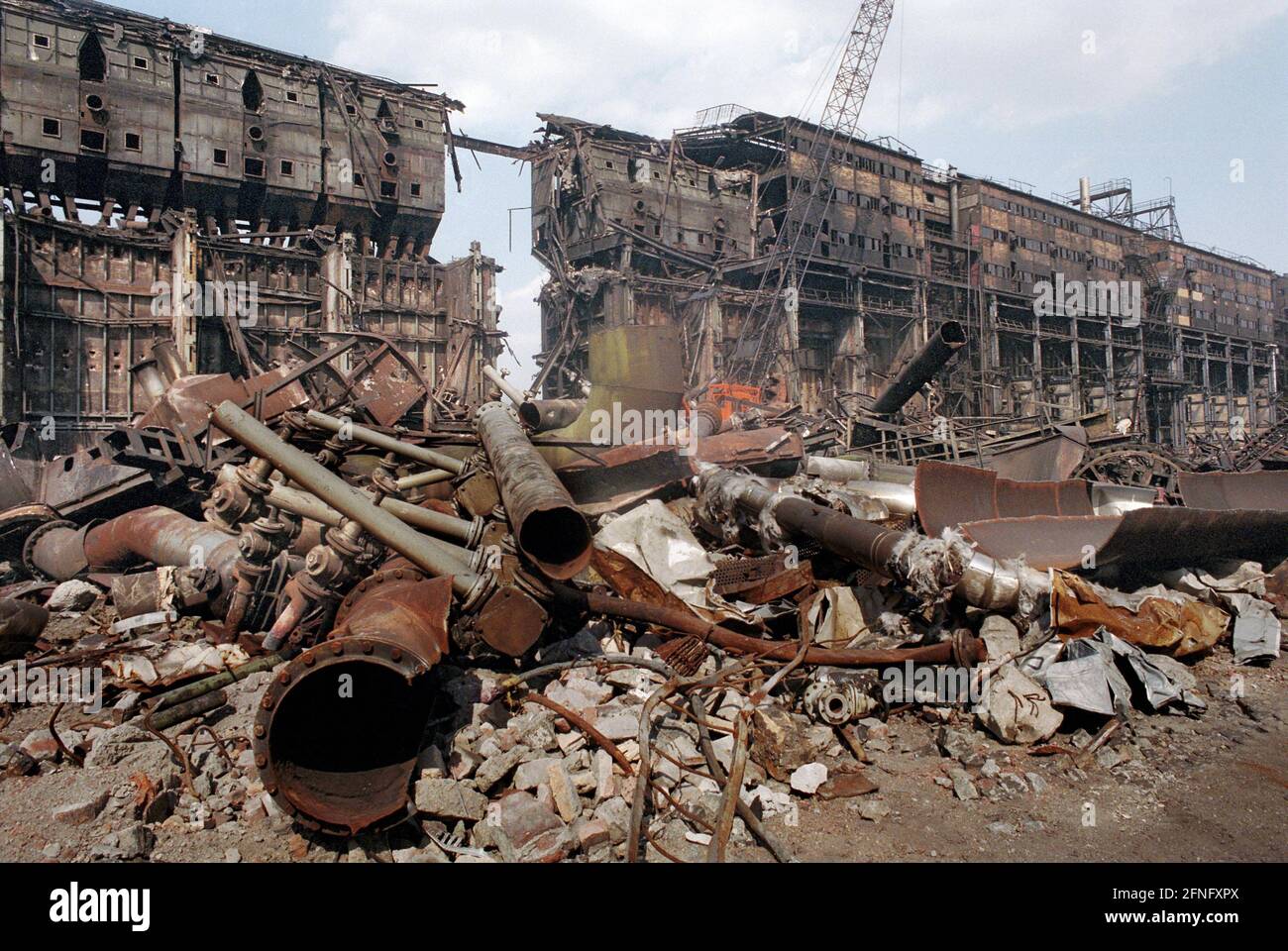 Brandenburg / GDR / Industry 1992 End of the GDR. The large Lauchhammer ...