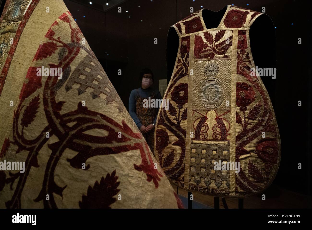 Henry VIII Cope with ophrey band, hoodand morse known as Stonyhurst ...