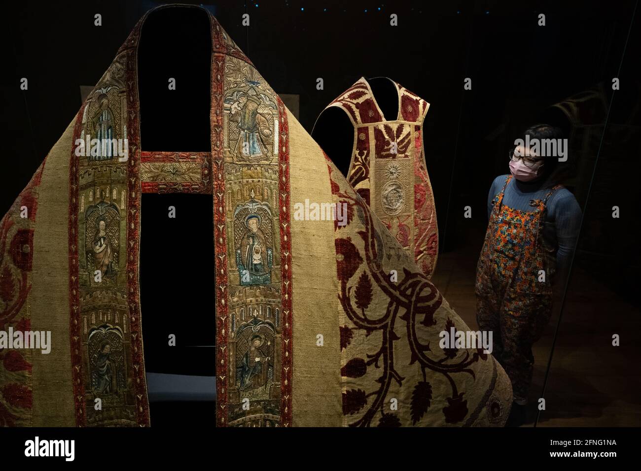 Henry VIII Cope with ophrey band, hoodand morse known as Stonyhurst ...